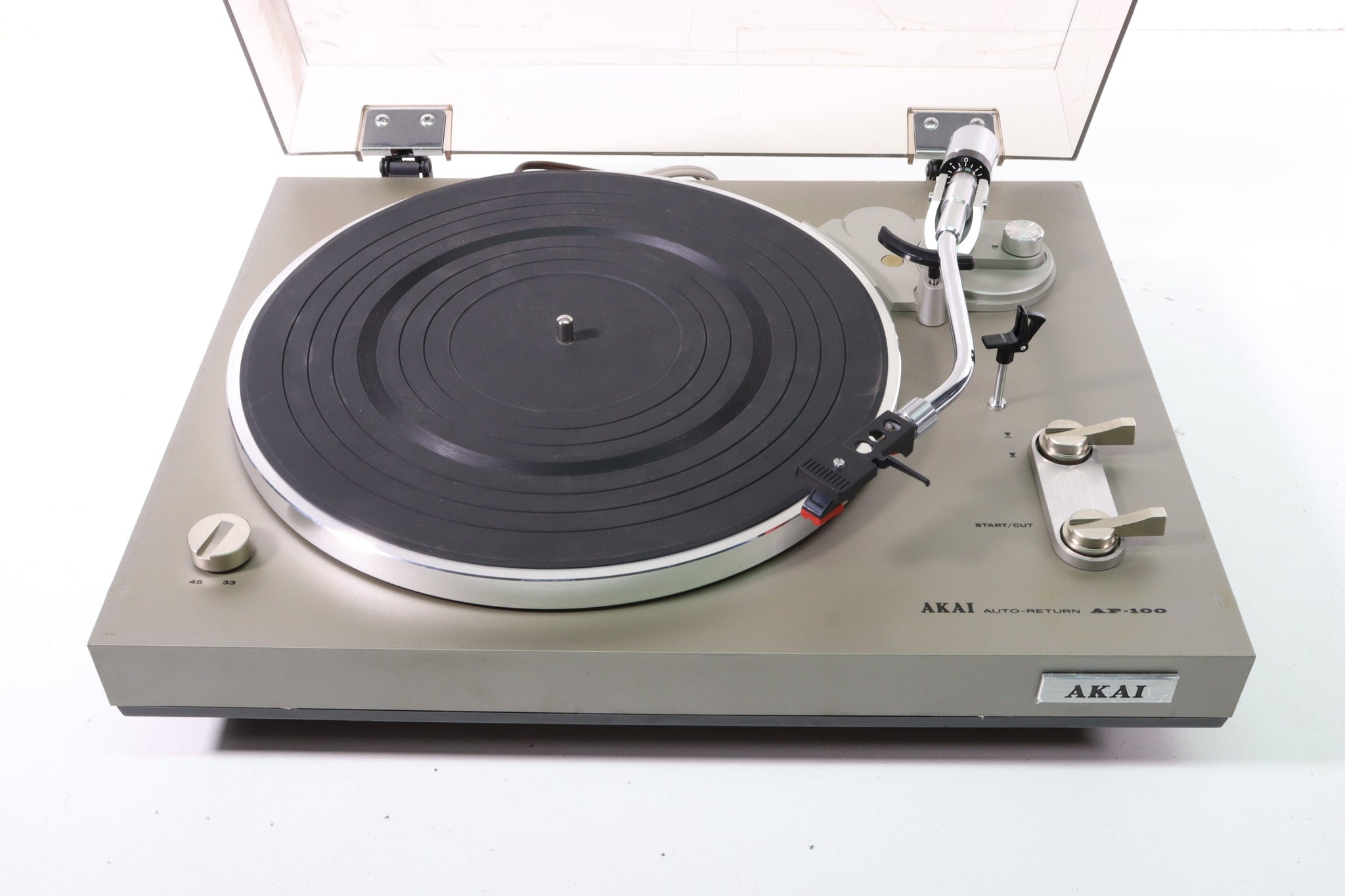Akai AP-100 Auto-Return Turntable Record Player Made in Japan