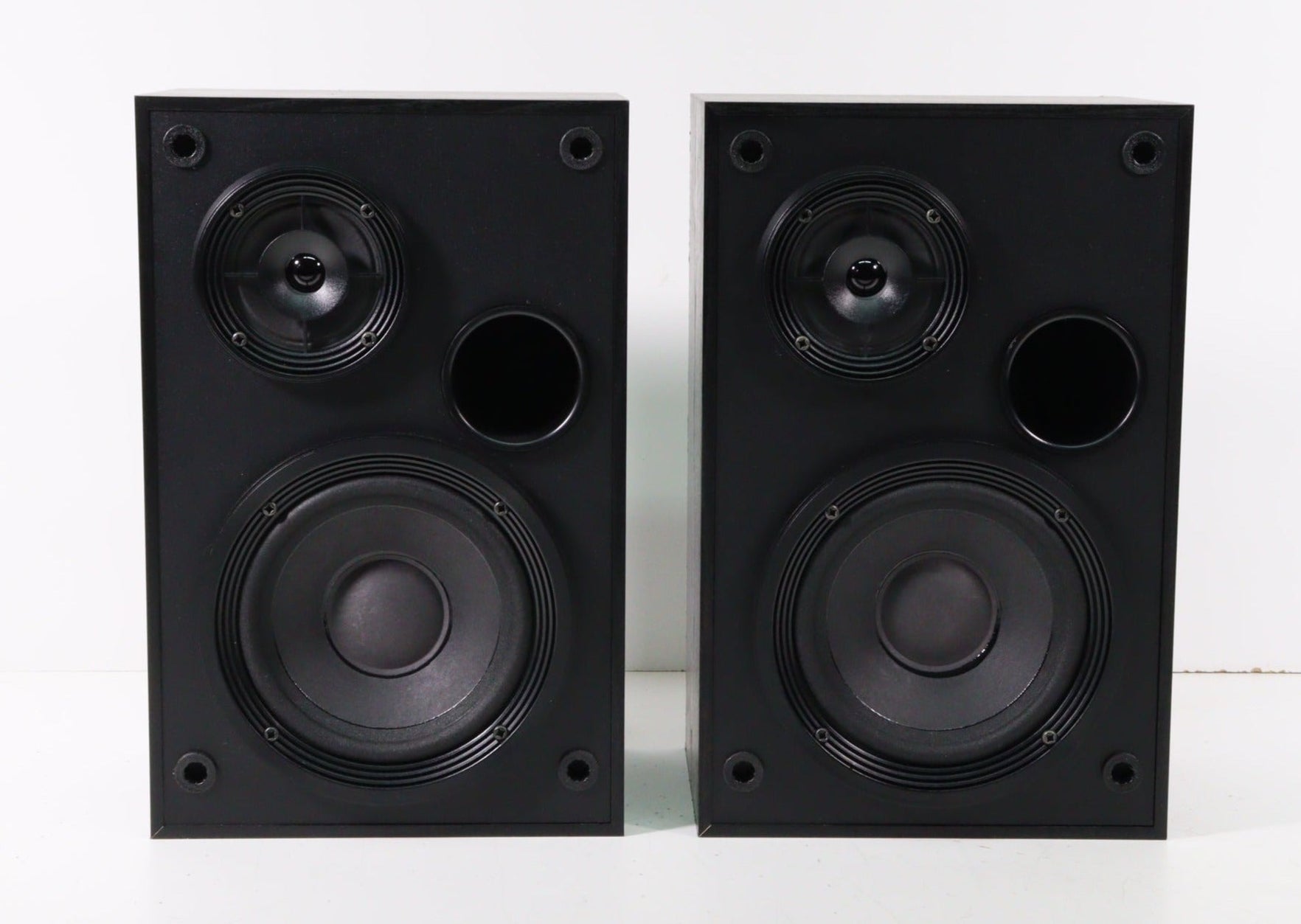 Bose Interaudio 2000 Series Front Port Bookshelf Speaker Pair (with Or ...