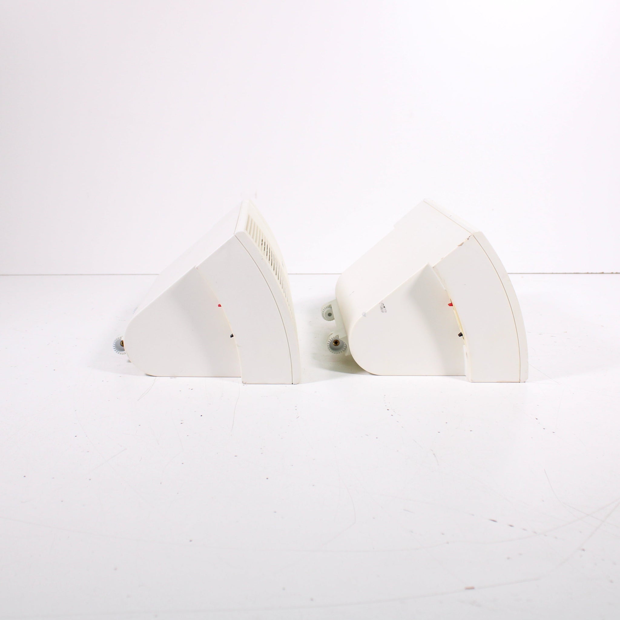 Bose Model 100 Compact Speaker Pair (Cream)