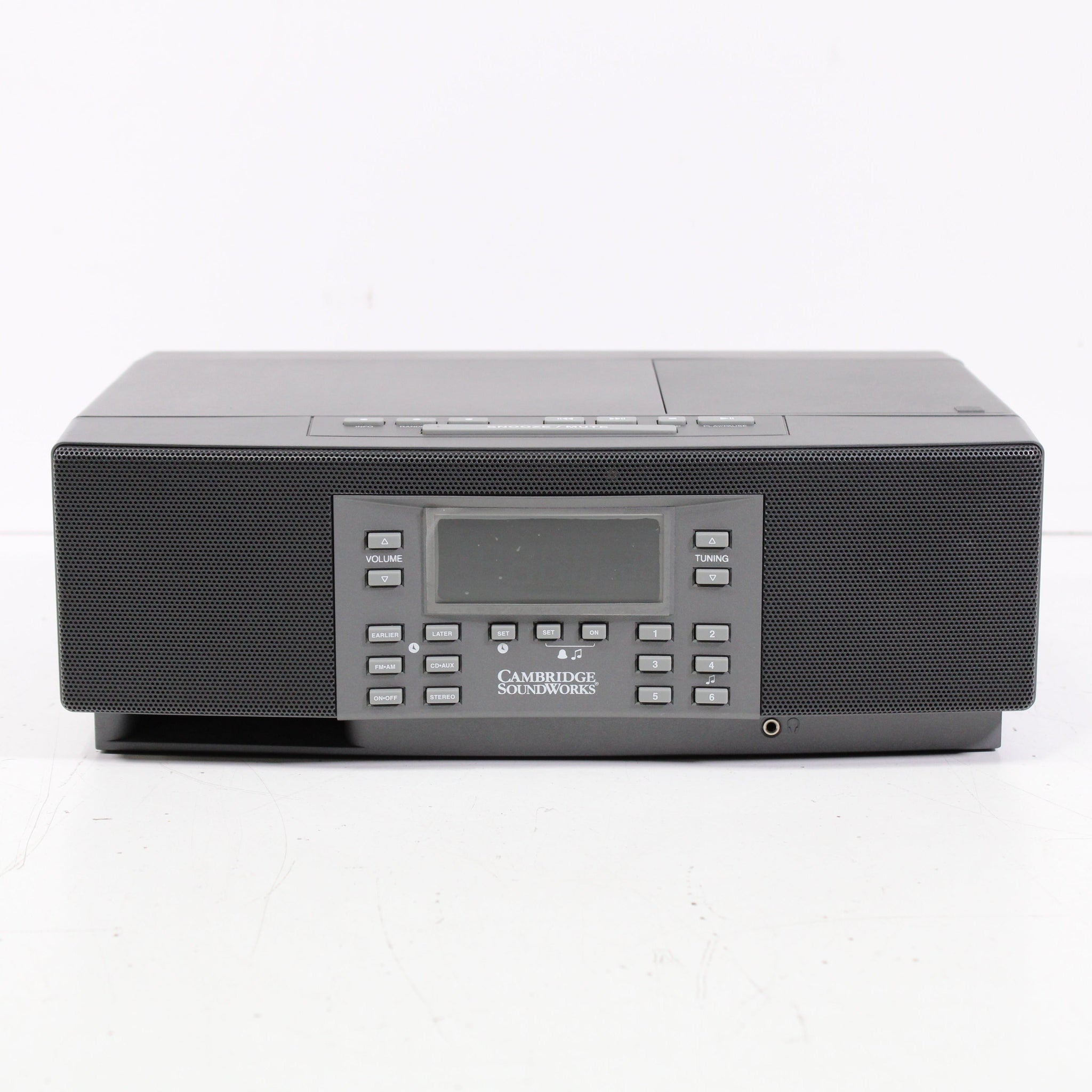 Cambridge SoundWorks Model 88CD Tabletop Radio CD Player System