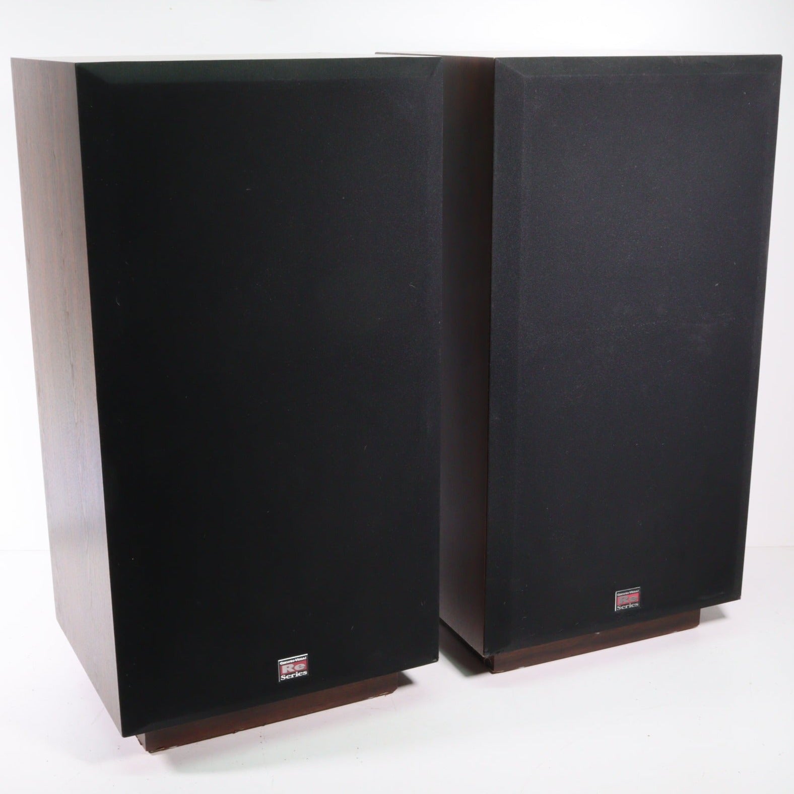 Cerwin-Vega! RE-30 Re Series Floorstanding Speaker Pair (NO TWEETER SO