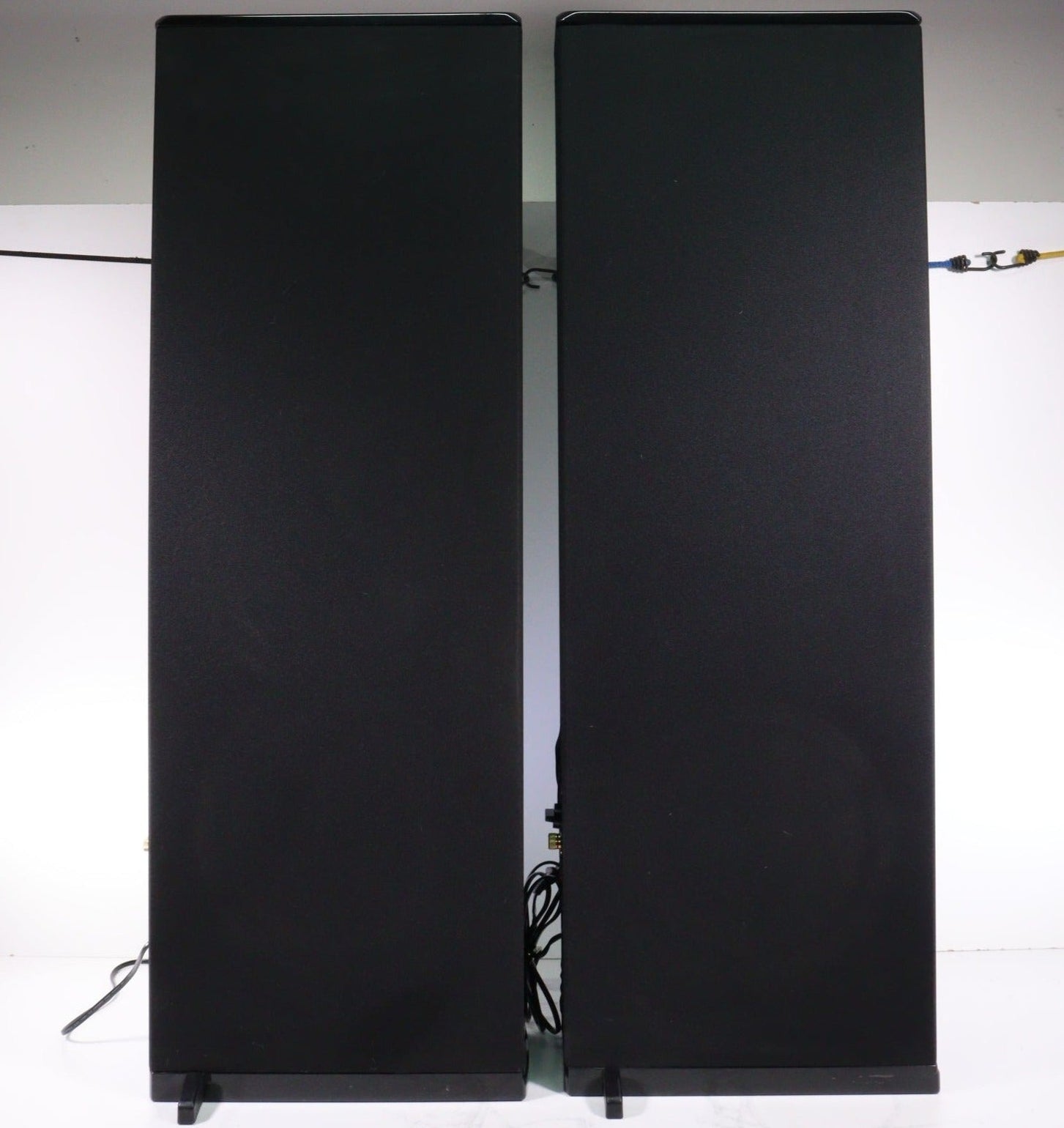 Definitive Technology BP7002 Bipolar SuperTower Speaker Pair with Buil ...