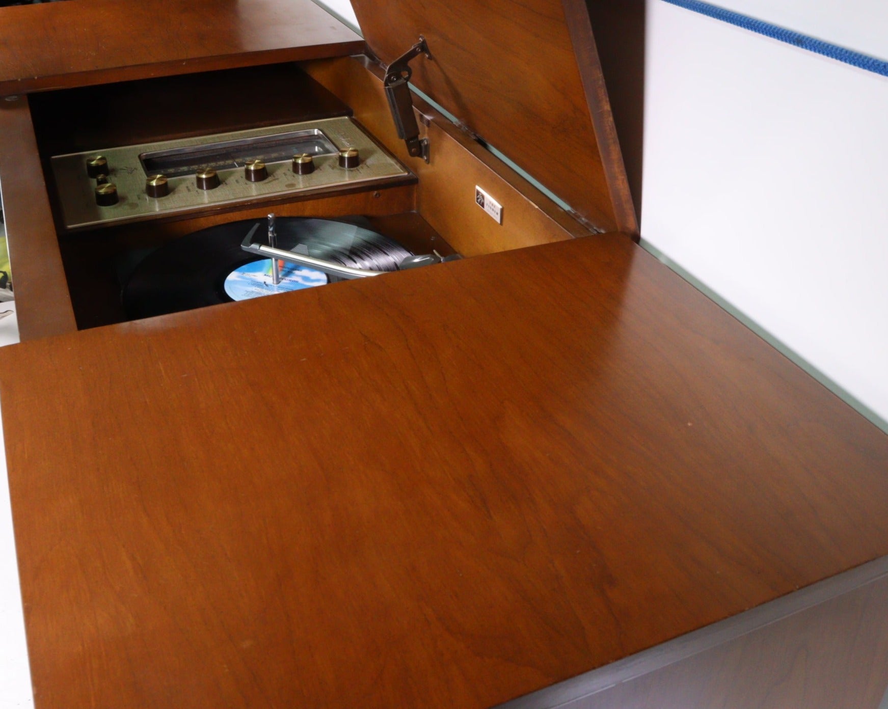 Fisher D-391 E-491 Diplomat Tube Stereo Console Record Player Cabinet