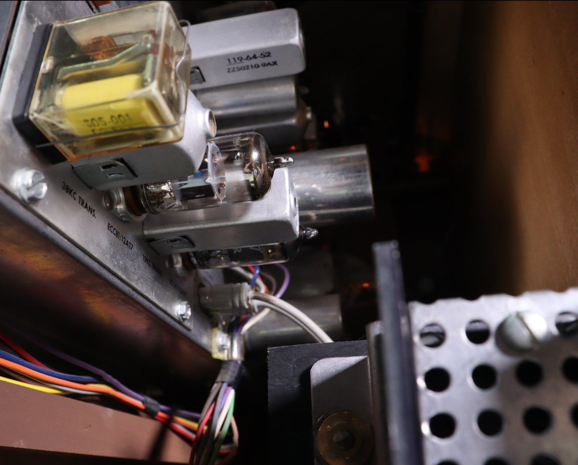 Fisher D-391 E-491 Diplomat Tube Stereo Console Record Player Cabinet