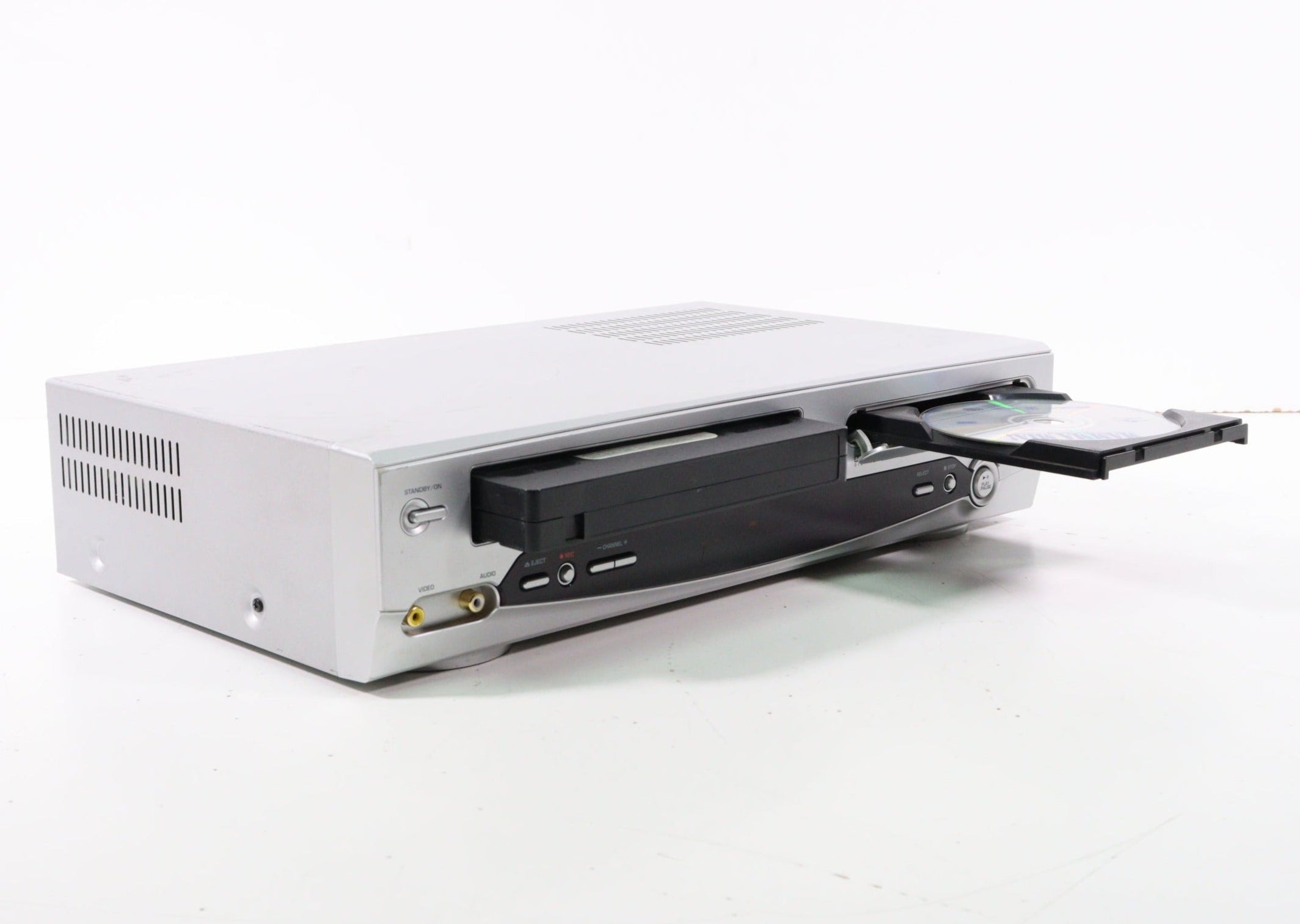 Funai Trutech DV4TS05 DVD VCR Combo Player — SpenCertified