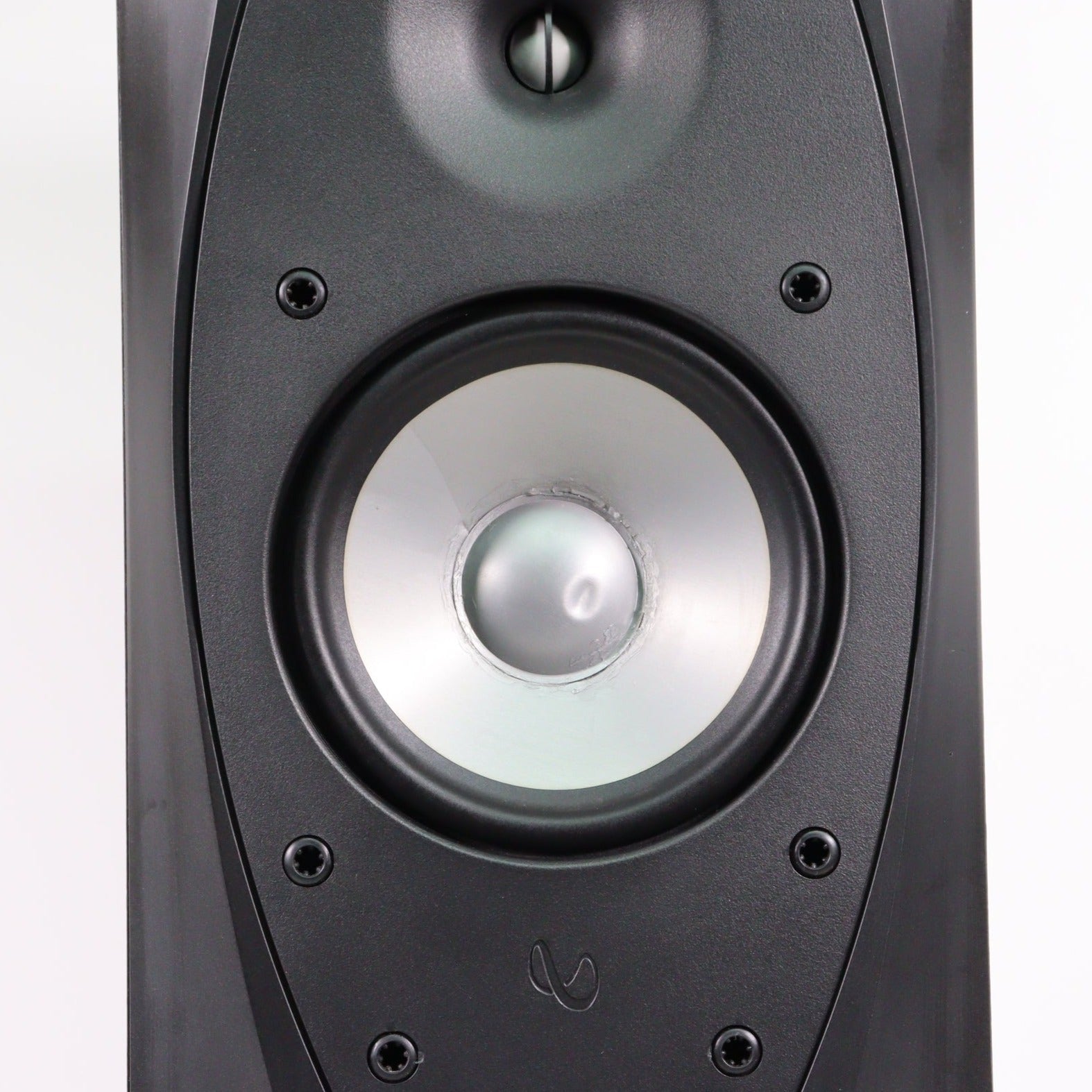 Infinity Entra Two Floorstanding Tower Speaker Pair