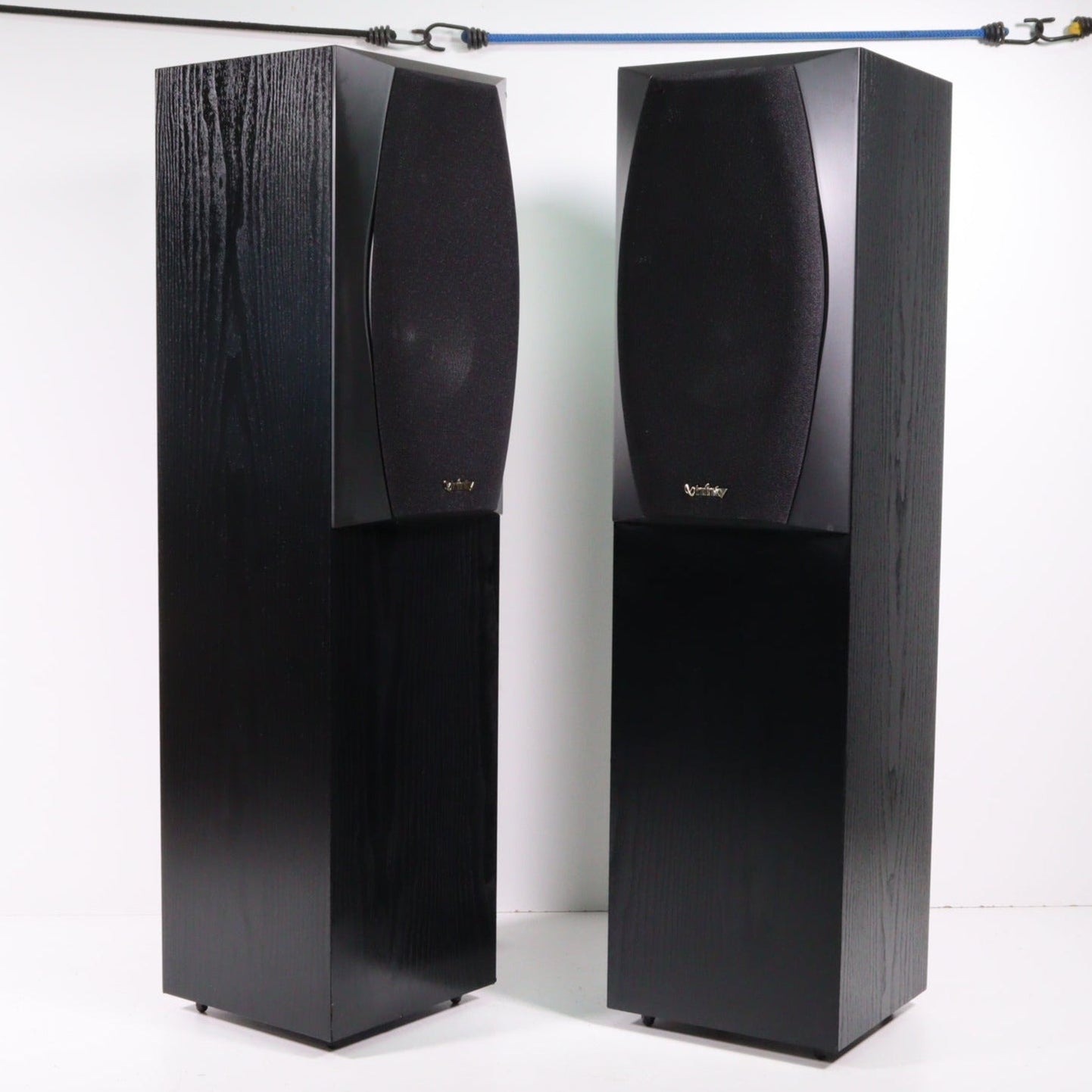 Infinity Entra Two Floorstanding Tower Speaker Pair — SpenCertified