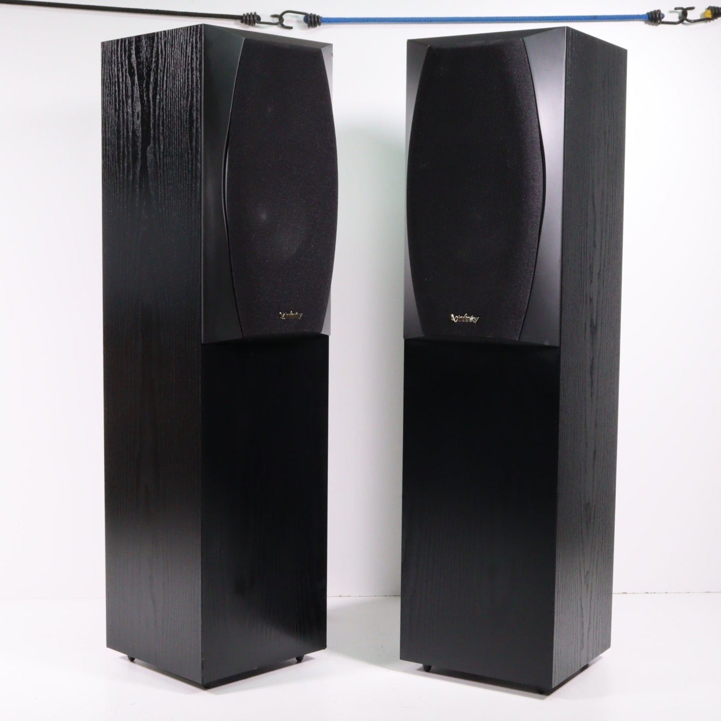 Infinity Entra Two Floorstanding Tower Speaker Pair