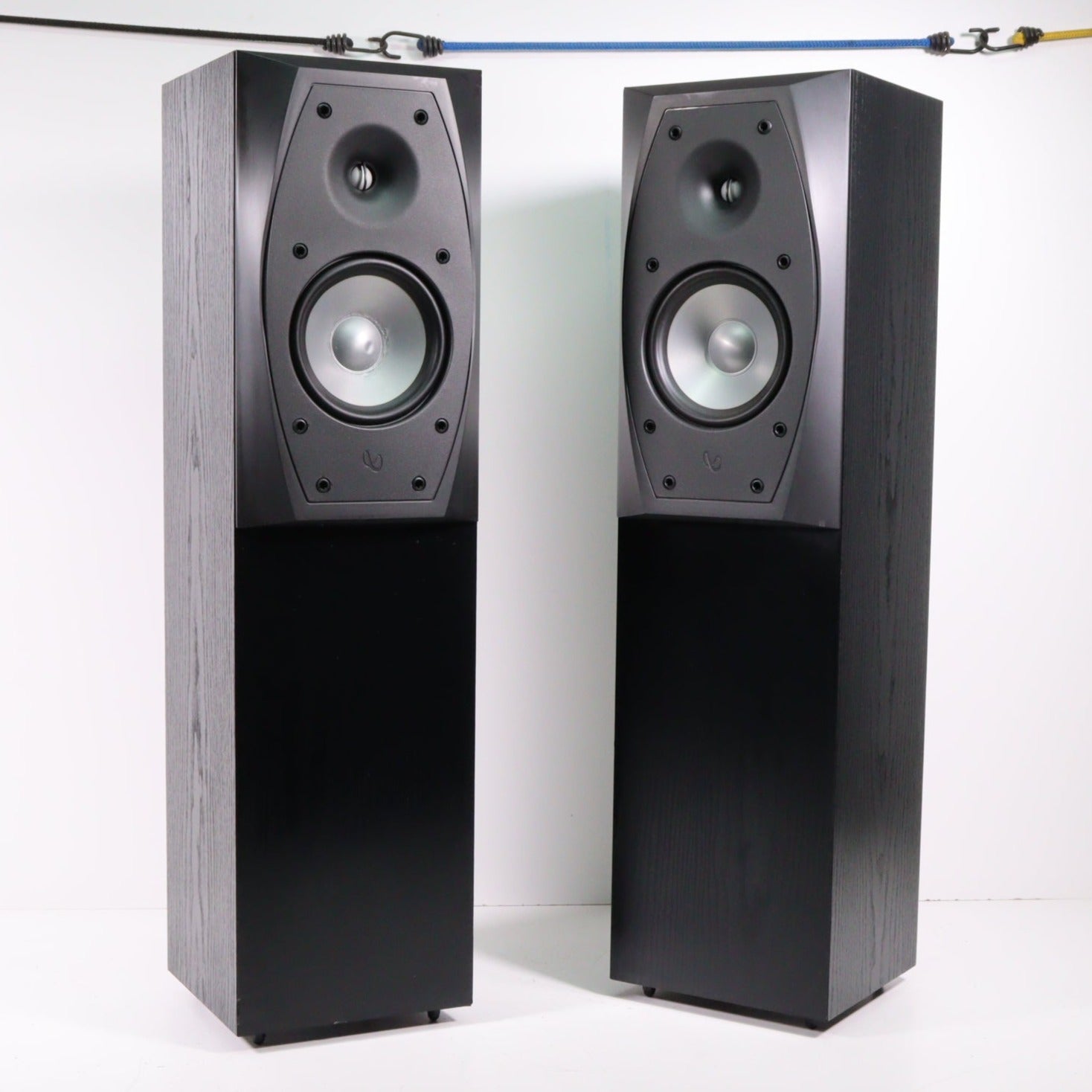 Infinity Entra Two Floorstanding Tower Speaker Pair