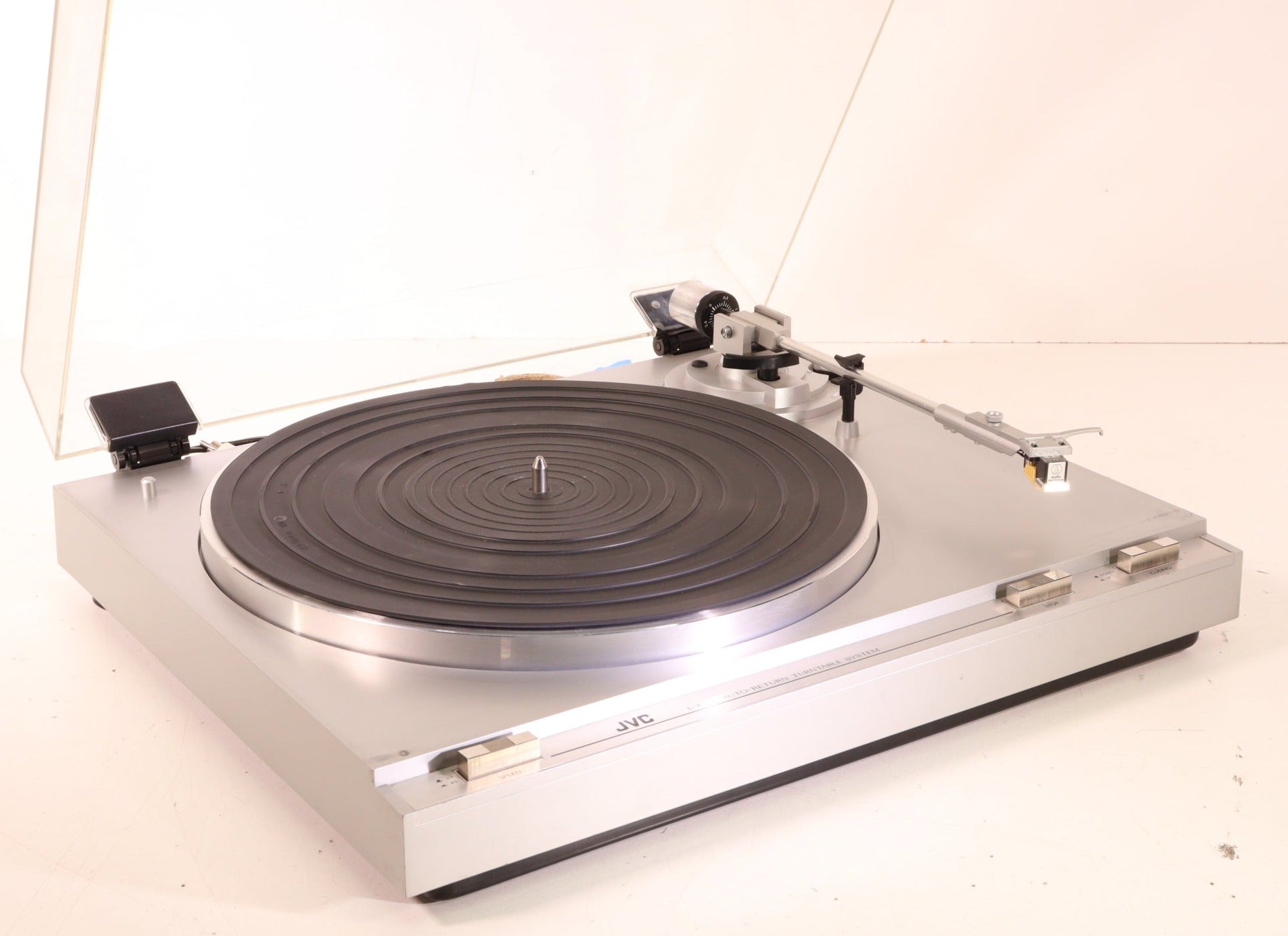 JVC L-A21 Auto-Return Turntable System