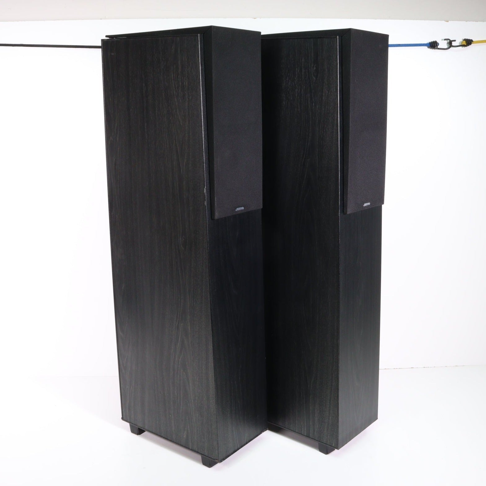 Jamo Four Speaker Floorstanding Tower Set Black (Tower Pair E770 and T