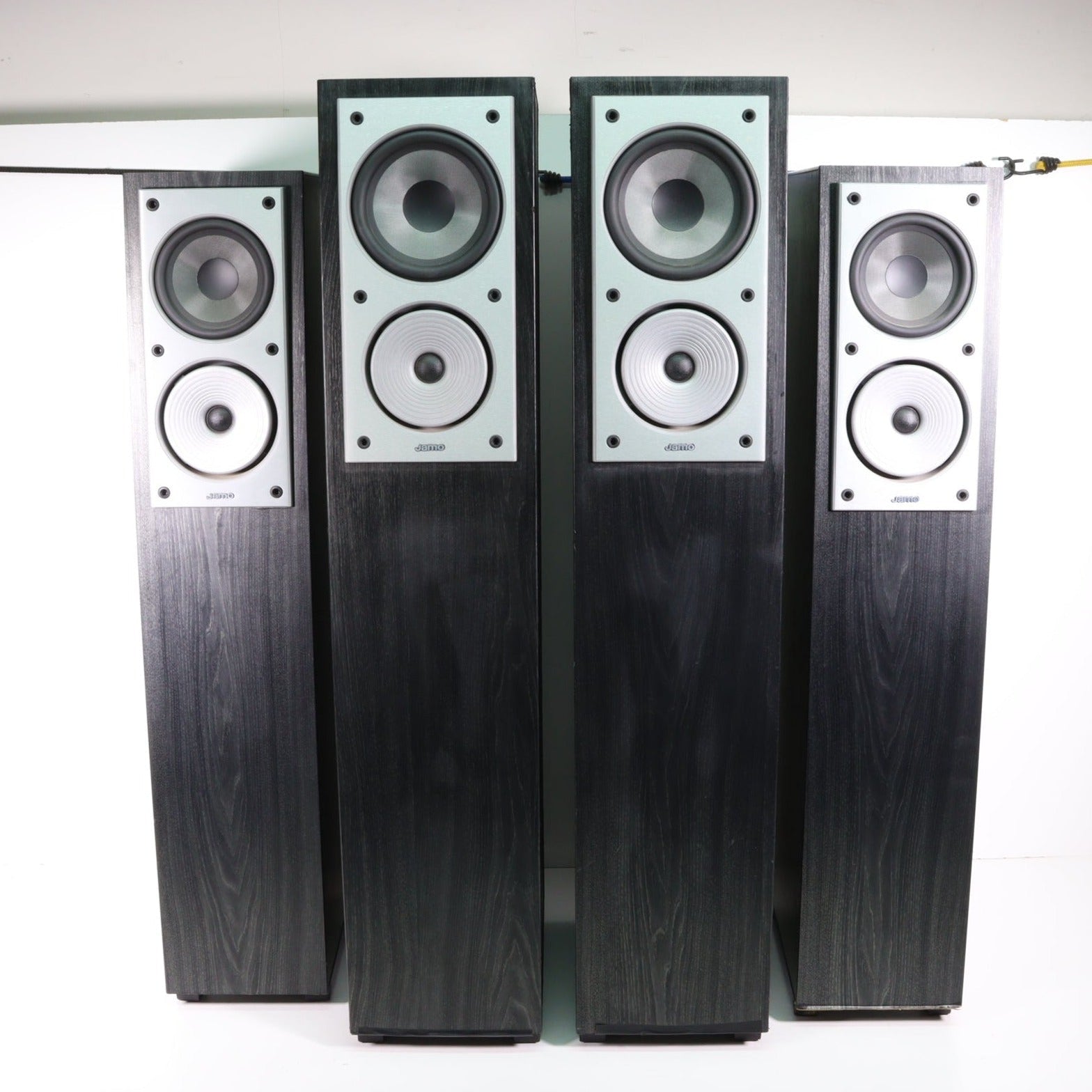 Jamo Four Speaker Floorstanding Tower Set Black (Tower Pair E770 and T — SpenCertified