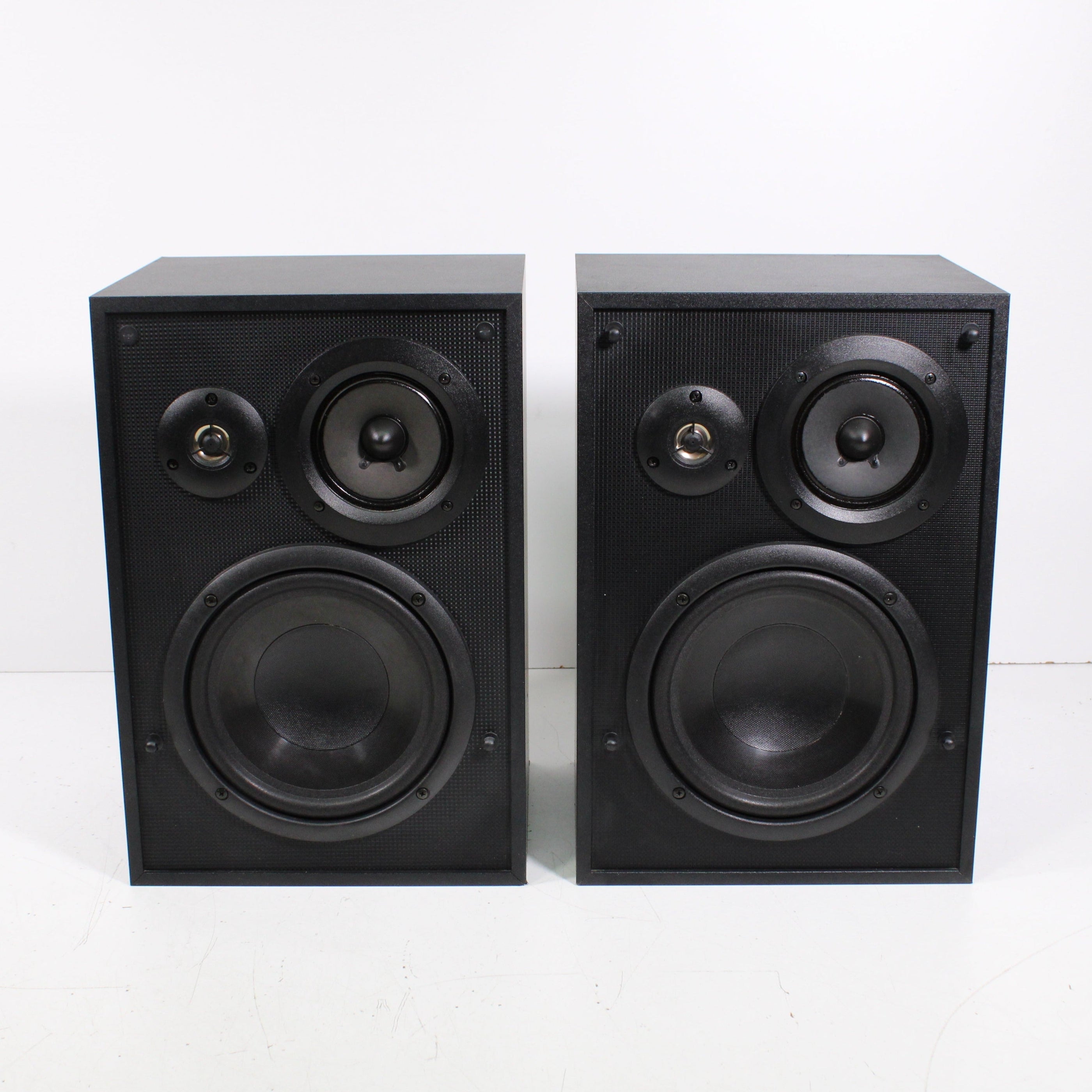 KLH L853B 3-Way 125W Large Bookshelf Speaker Pair — SpenCertified
