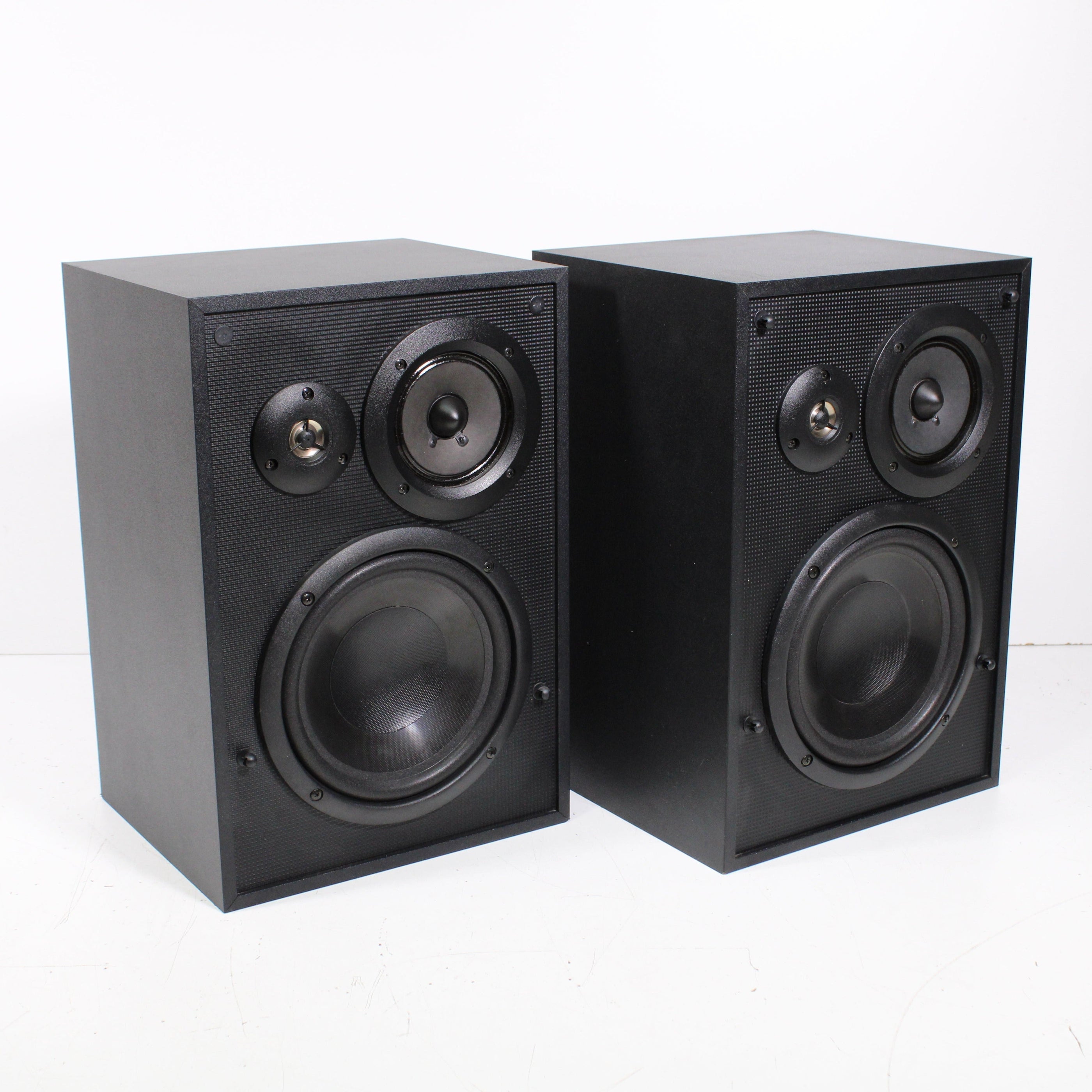 KLH L853B 3-Way 125W Large Bookshelf Speaker Pair — SpenCertified