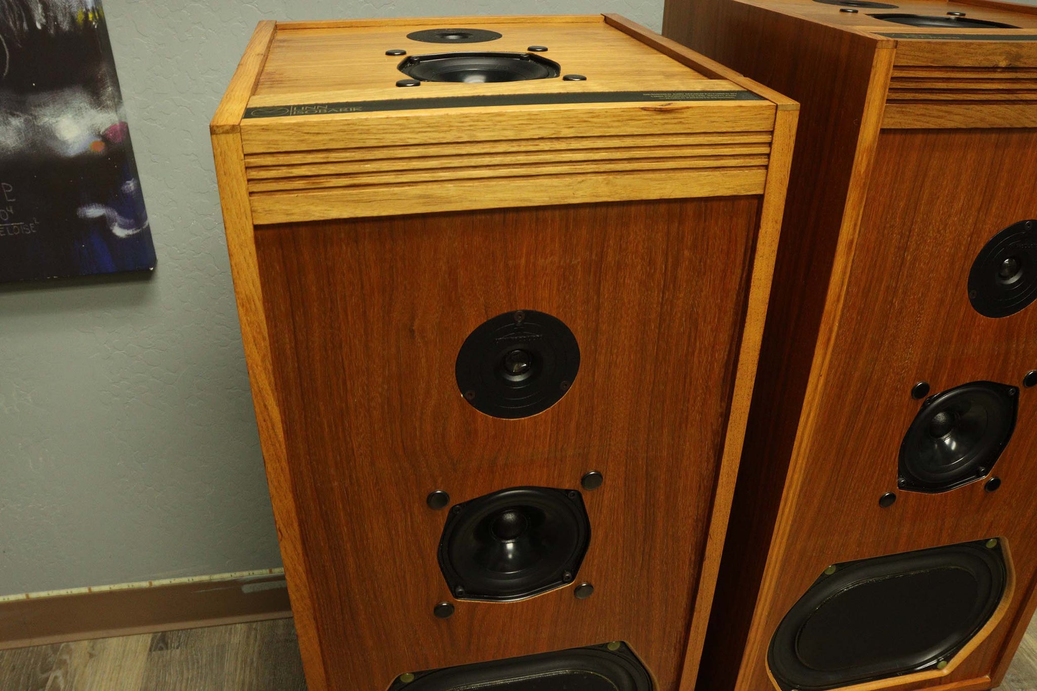 LINN ISOBARIK Vintage 1974 High Quality Wooden Loudspeakers