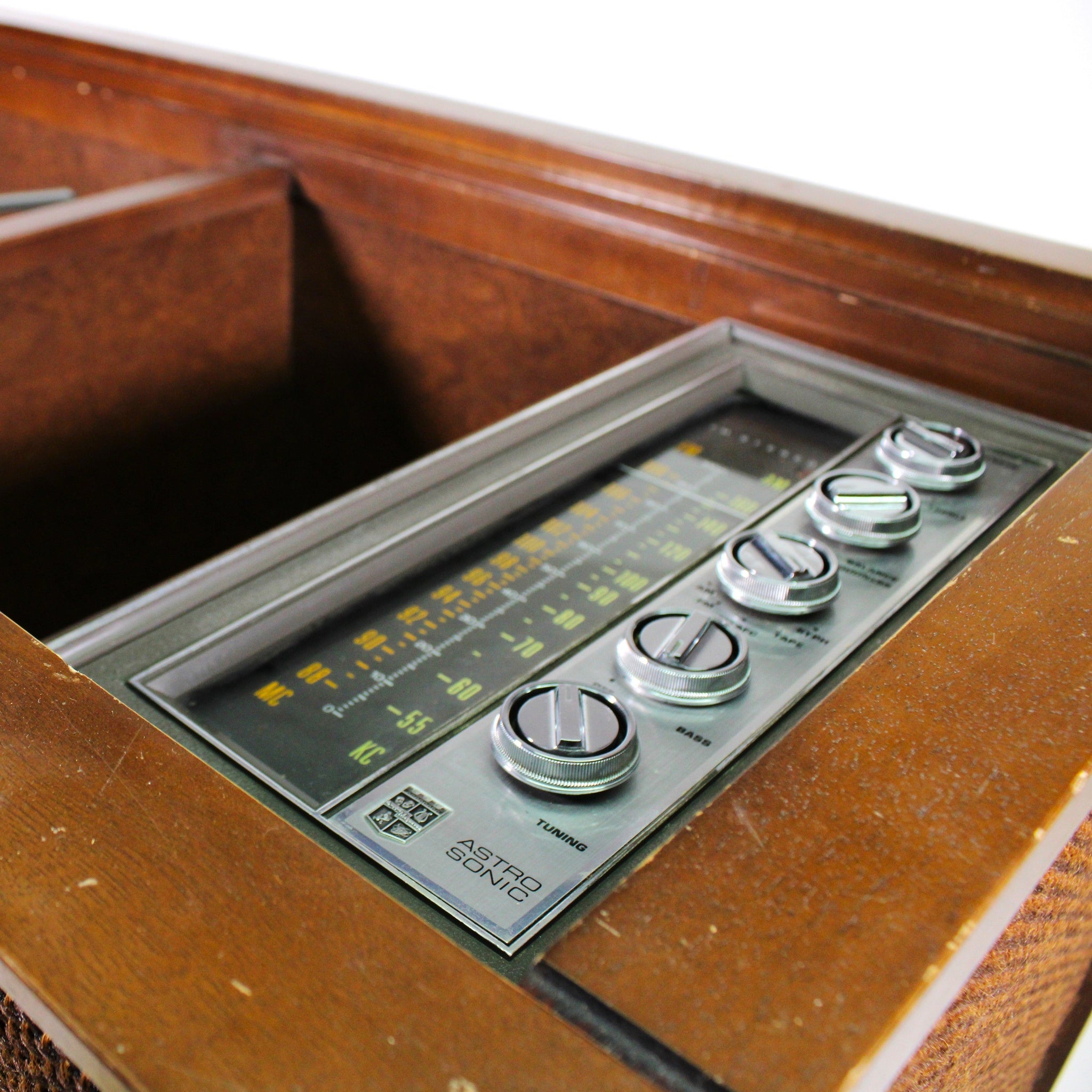 Magnavox 1P3931 Astro-Sonic Stereo Console Record Player Cabinet (PICK