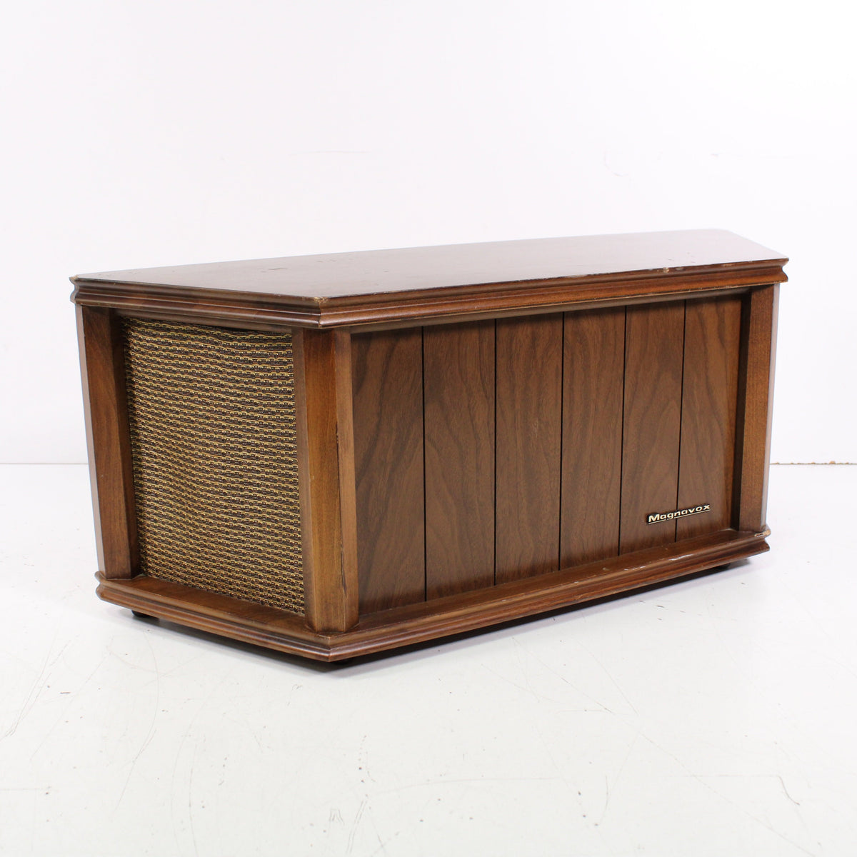 Magnavox 20S 057 Vintage Bookshelf Speaker Cabinet Walnut — SpenCertified