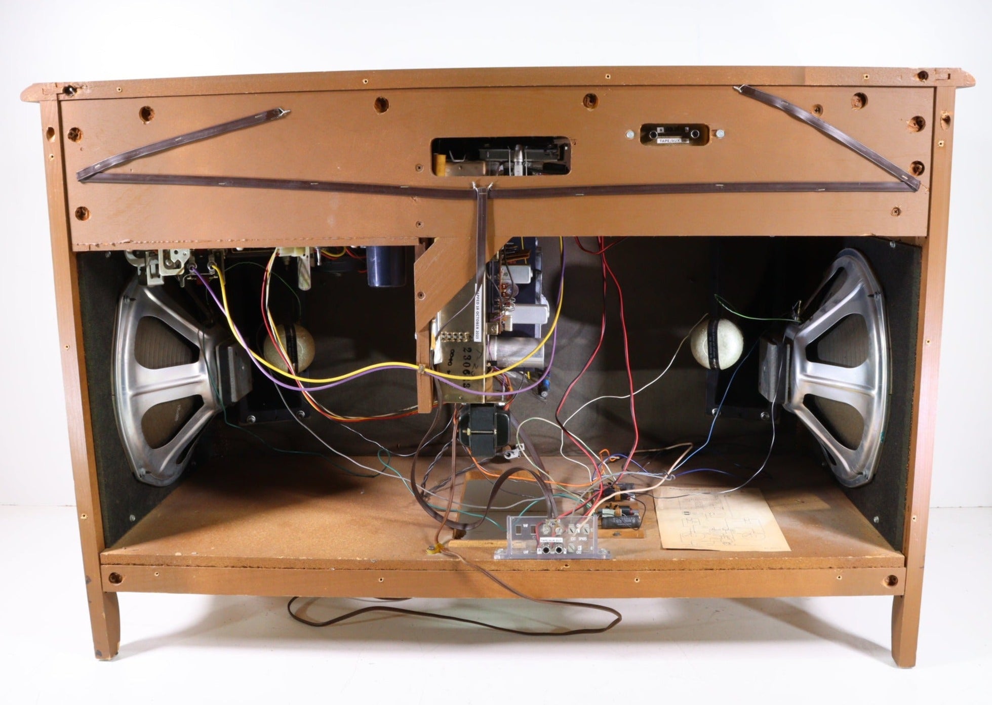 Magnavox Micromatic Stereo Console Record Player with FM/AM Radio, Aux ...