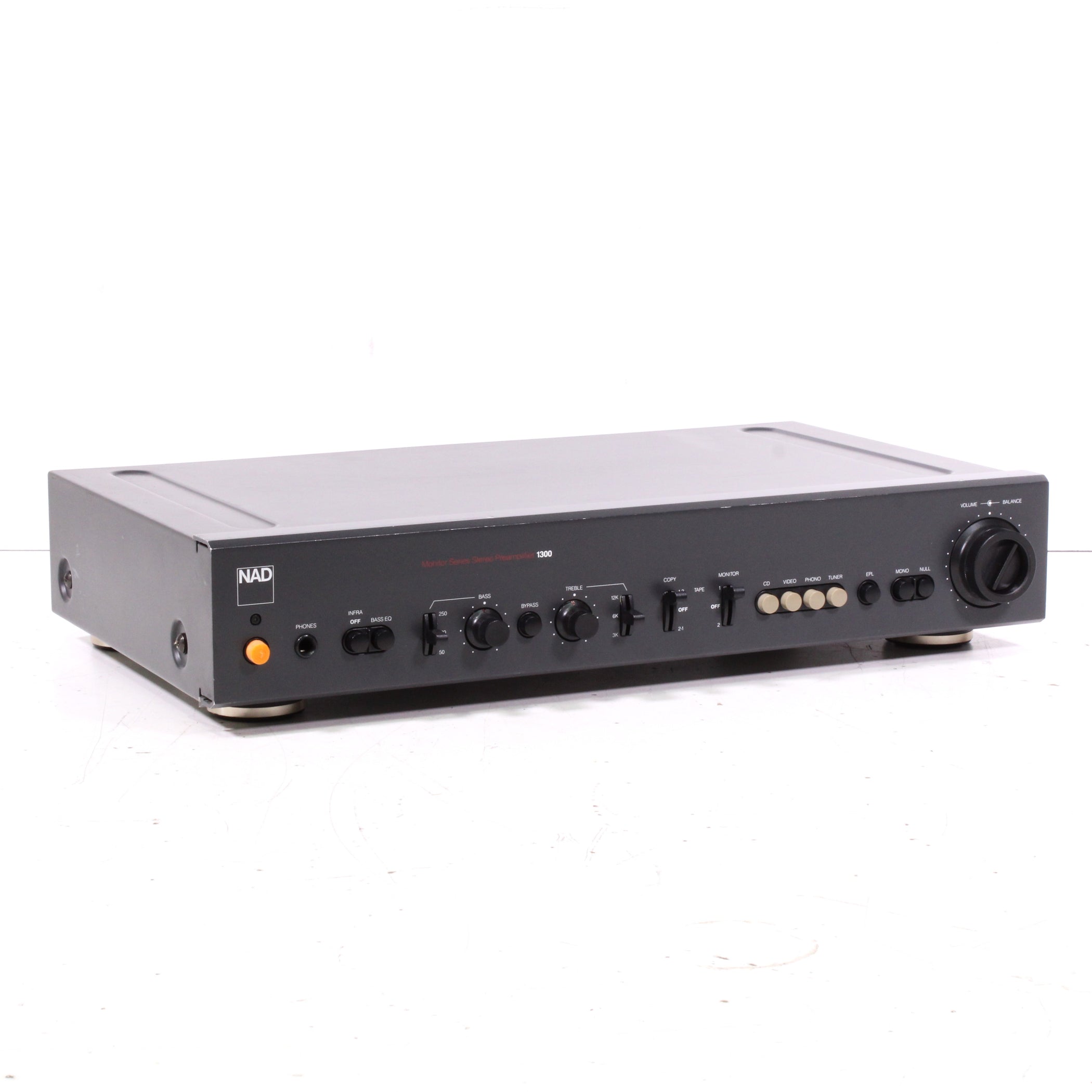 NAD 1300 Stereo Preamplifier Preamp with MM/MC Phono Stage — SpenCertified
