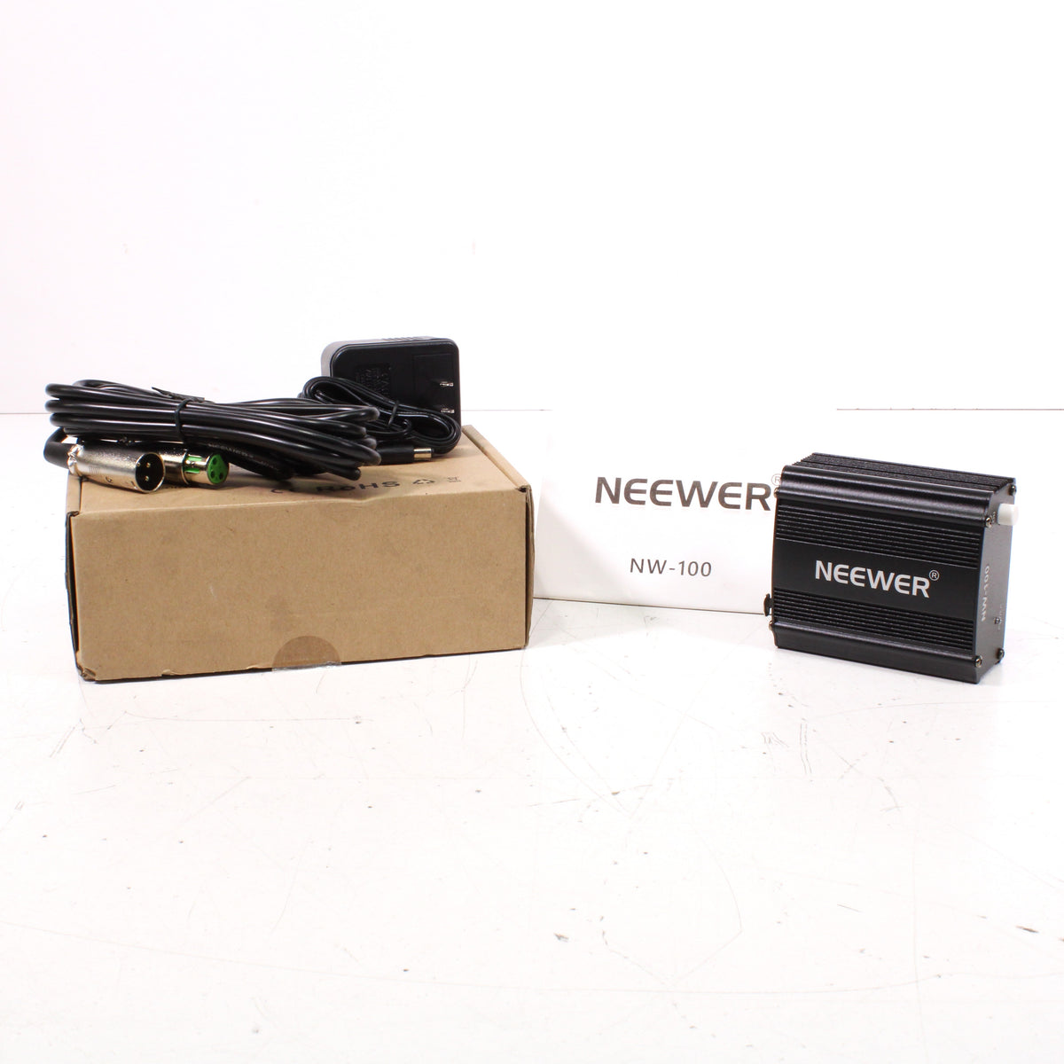 Neewer NW-100 48V Phantom Power Supply for Microphones — SpenCertified