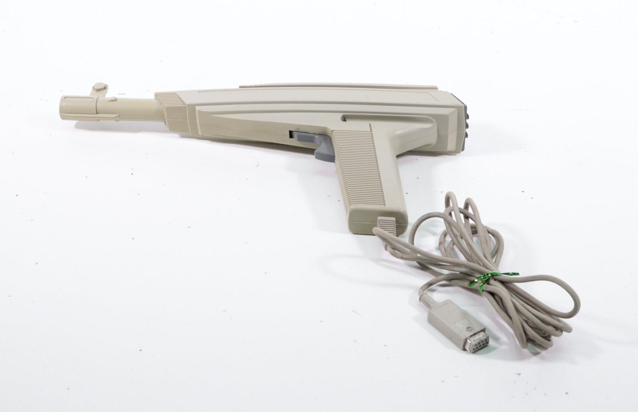 Nintendo NES Zapper Light Gun Controller Gray — SpenCertified