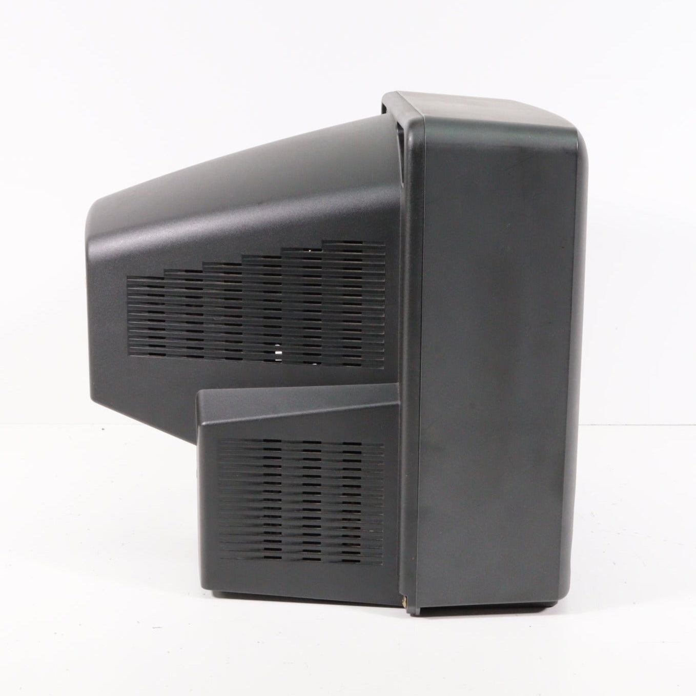 Panasonic CT-13R17B 13" Retro CRT Gaming TV Tube Television — SpenCertified
