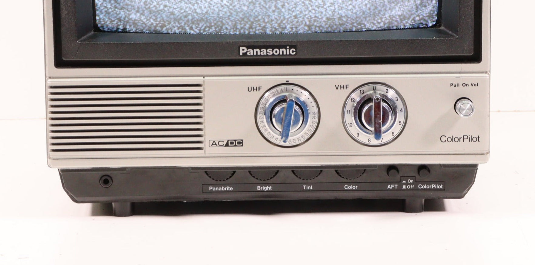 Panasonic CTG-1016 10" Color CRT Television Vintage ColorPilot TV ...