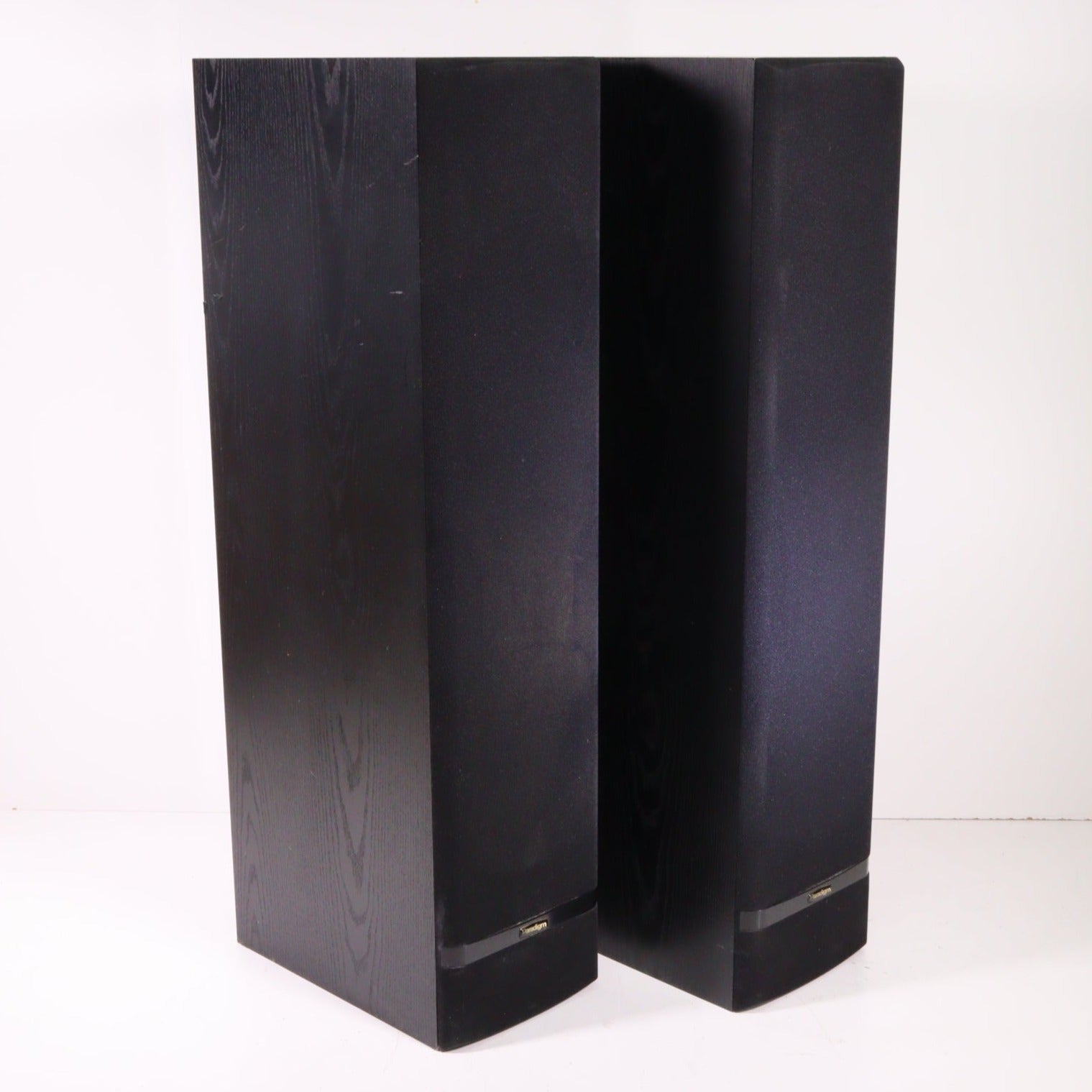 Paradigm Phantom V.2 High Definition Speaker System Pair