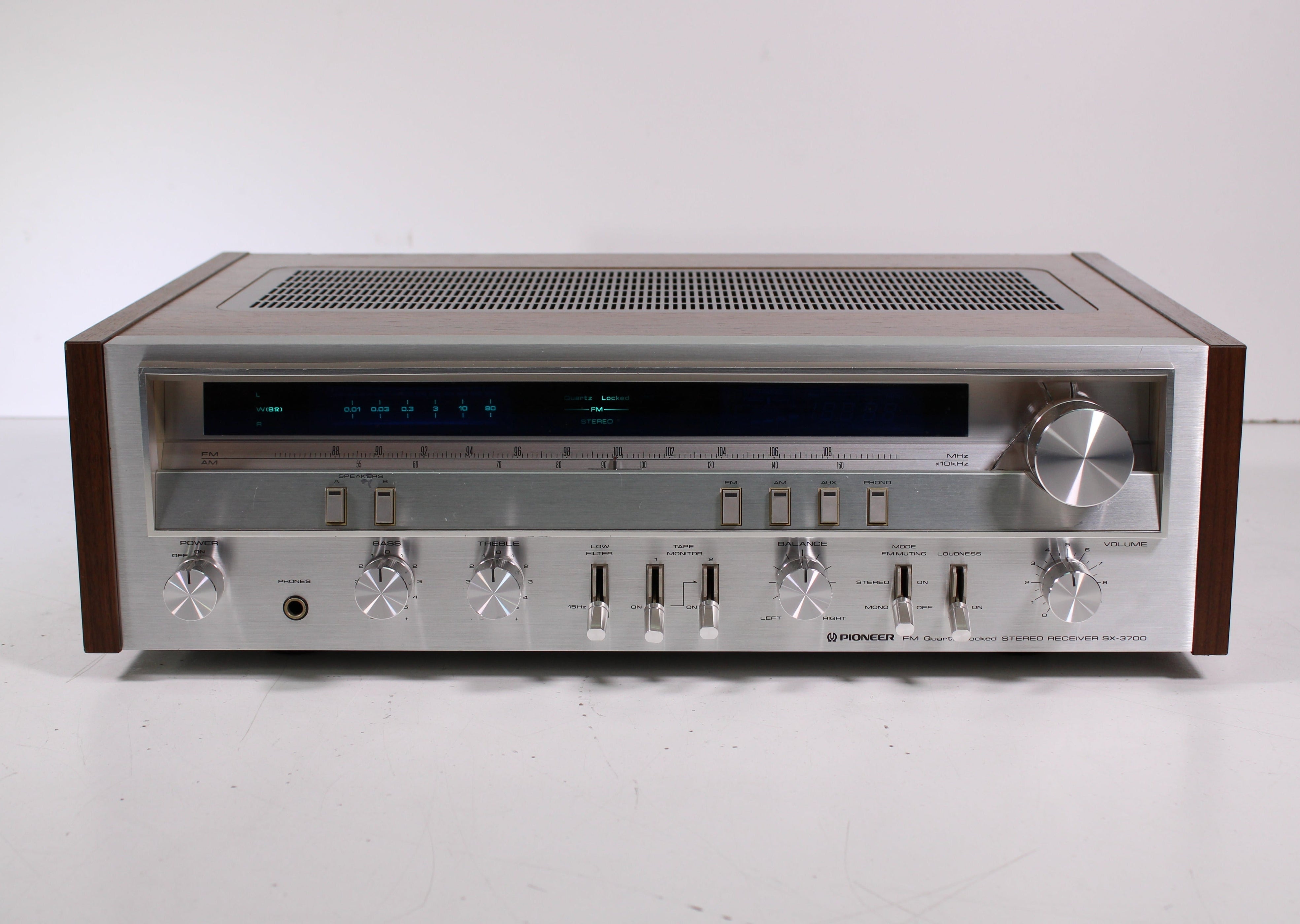 Pioneer SX-3700 Vintage AM FM Stereo Receiver — SpenCertified
