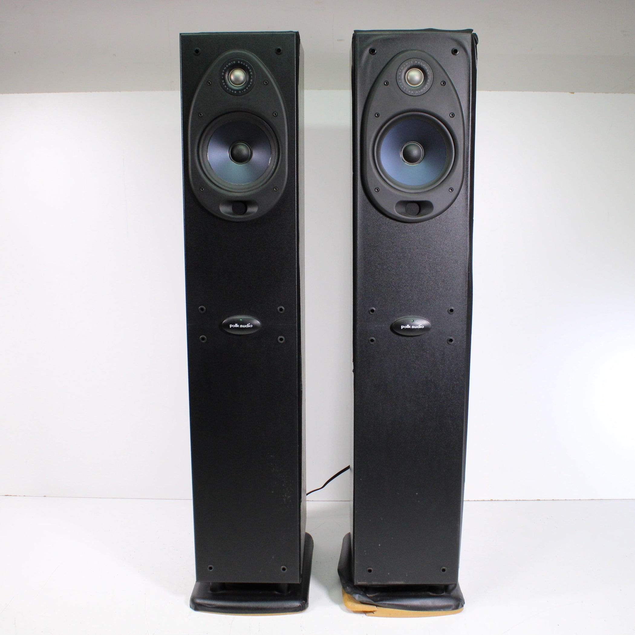 Polk Audio RT1000i Tower Speaker Pair with Built-In Powered Subwoofers ...