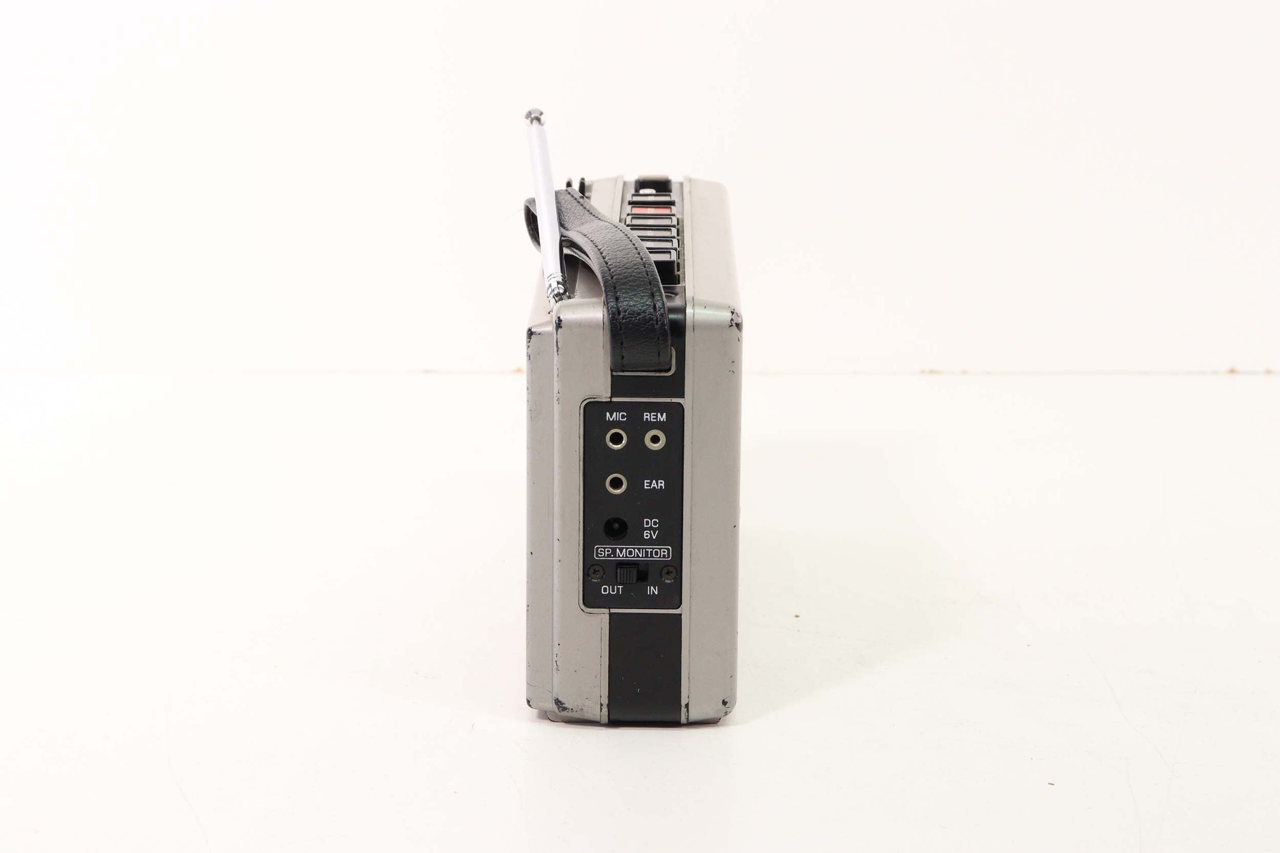 REALISTIC Minisette IV 14-831 AM-FM Radio Cassette Recorder — SpenCertified