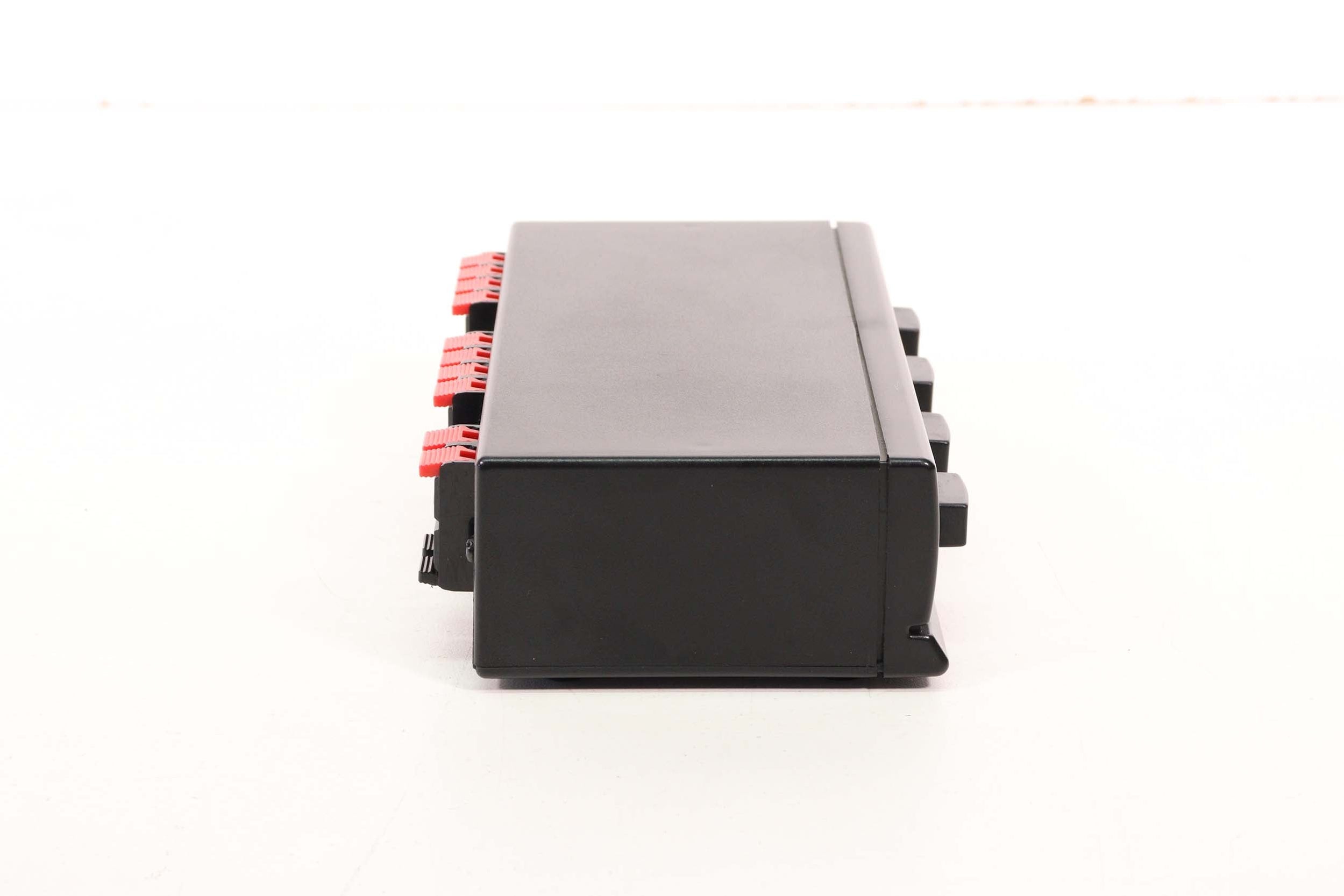 RadioShack 40-137 4-Output High Power Stereo Speaker Control Center ...