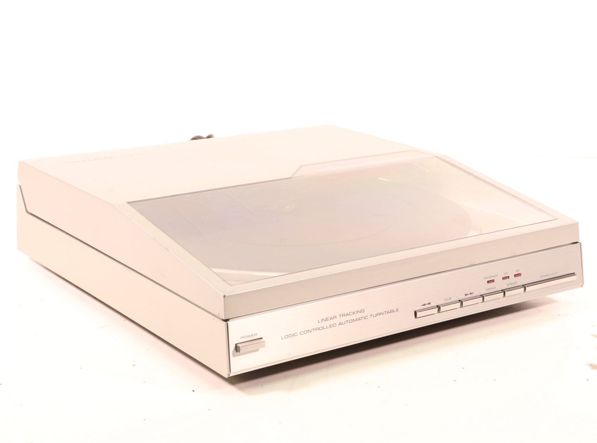 Realistic LAB-1500 Linear Tracking Automatic Turntable