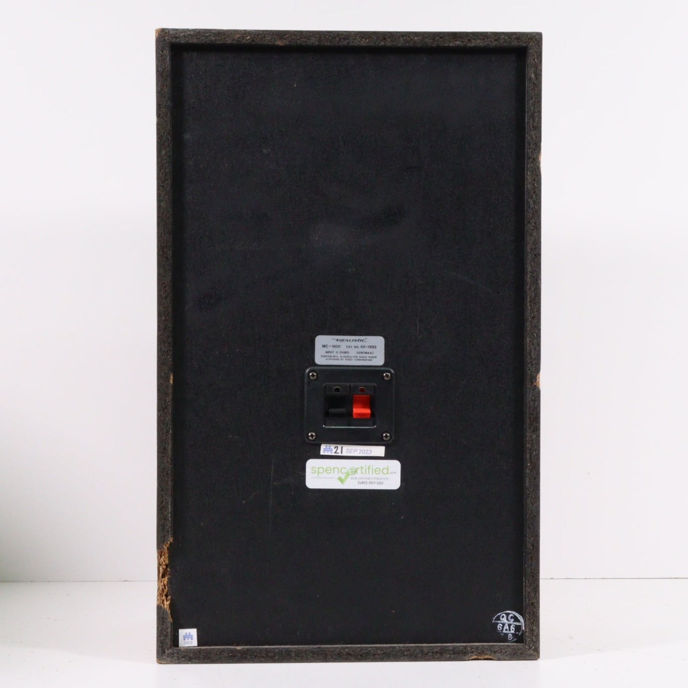 Realistic MC-1800 Bookshelf Speaker Pair — SpenCertified