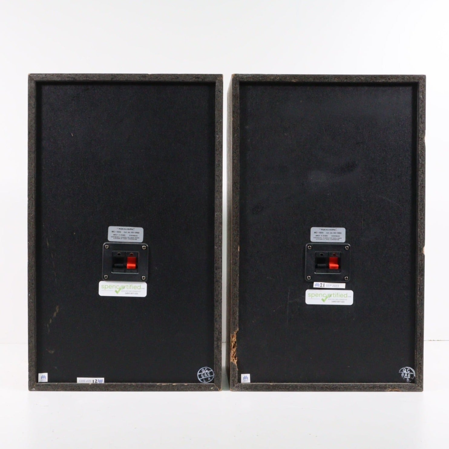 Realistic MC-1800 Bookshelf Speaker Pair — SpenCertified