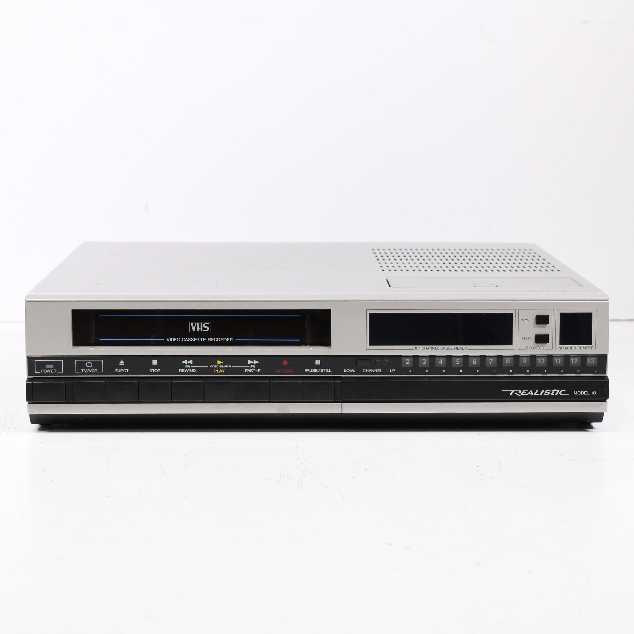 Realistic Model 18 16-507A VCR VHS Player Recorder 107 Channel Cable R ...