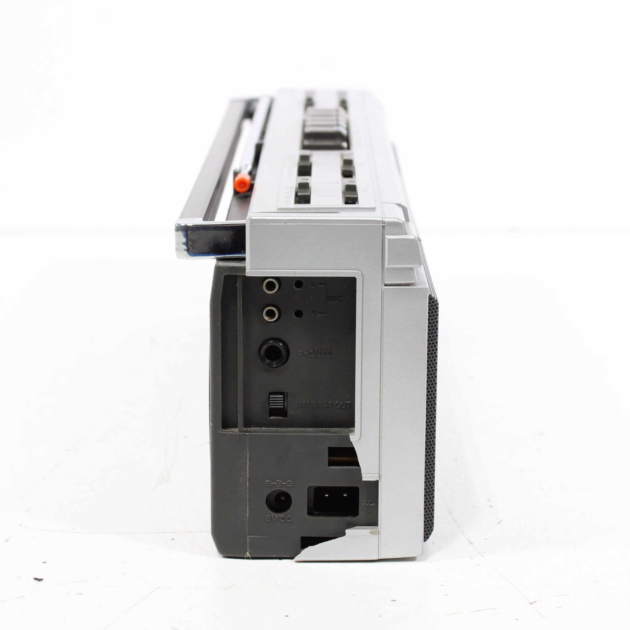 Realistic SCR-18 Portable AM FM Stereo Radio Cassette Recorder Boombox