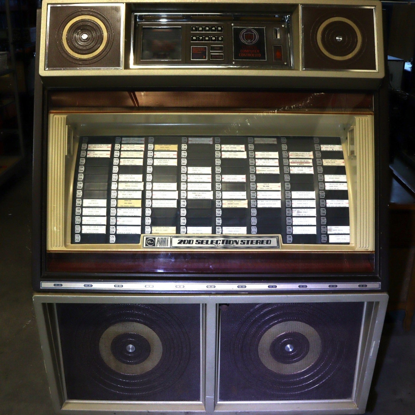 Rowe Ami R-87 Vintage Record Player Vinyl Jukebox (AS IS) (PICKUP ONLY