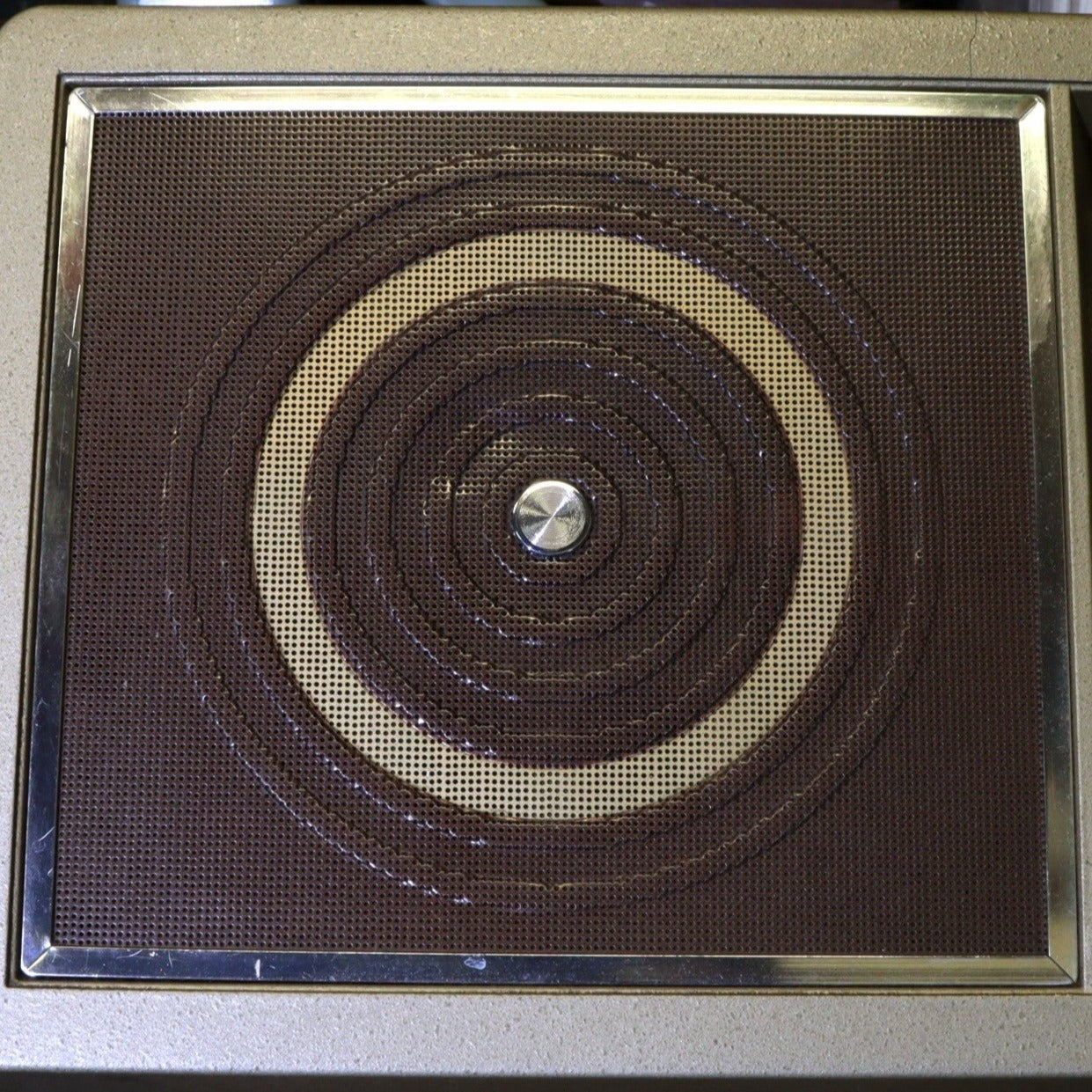 Rowe Ami R-87 Vintage Record Player Vinyl Jukebox (AS IS) (PICKUP ONLY
