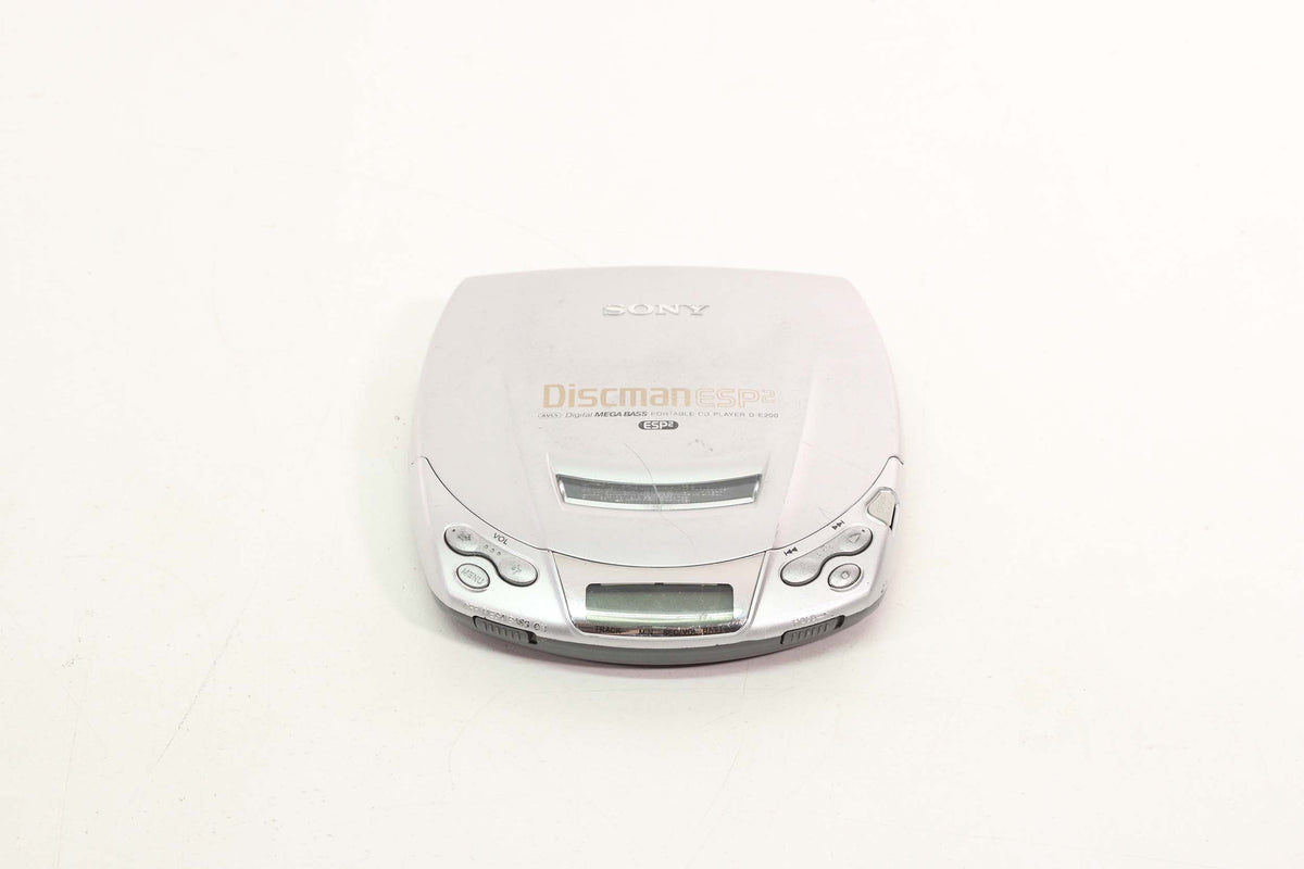 SONY DiscmanESP2 D-E200 Discman Silver Portable CD Player — SpenCertified