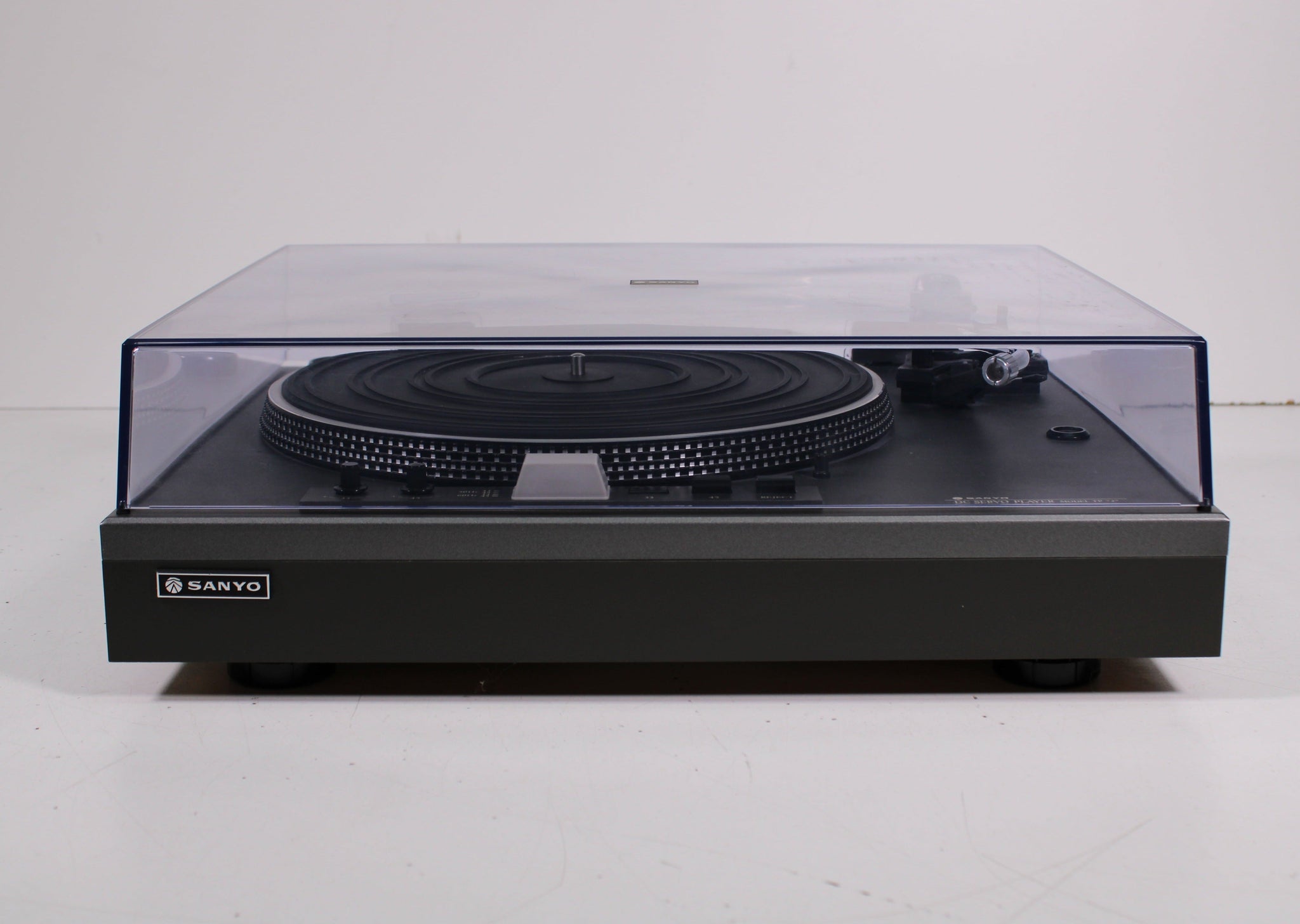 Sanyo TP 727 Semi-Automatic Turntable