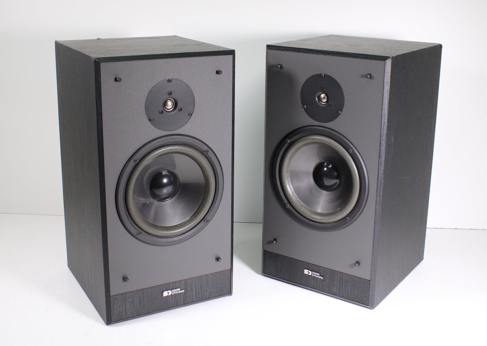 Sound Dynamics R-85 Bookshelf Speaker Pair