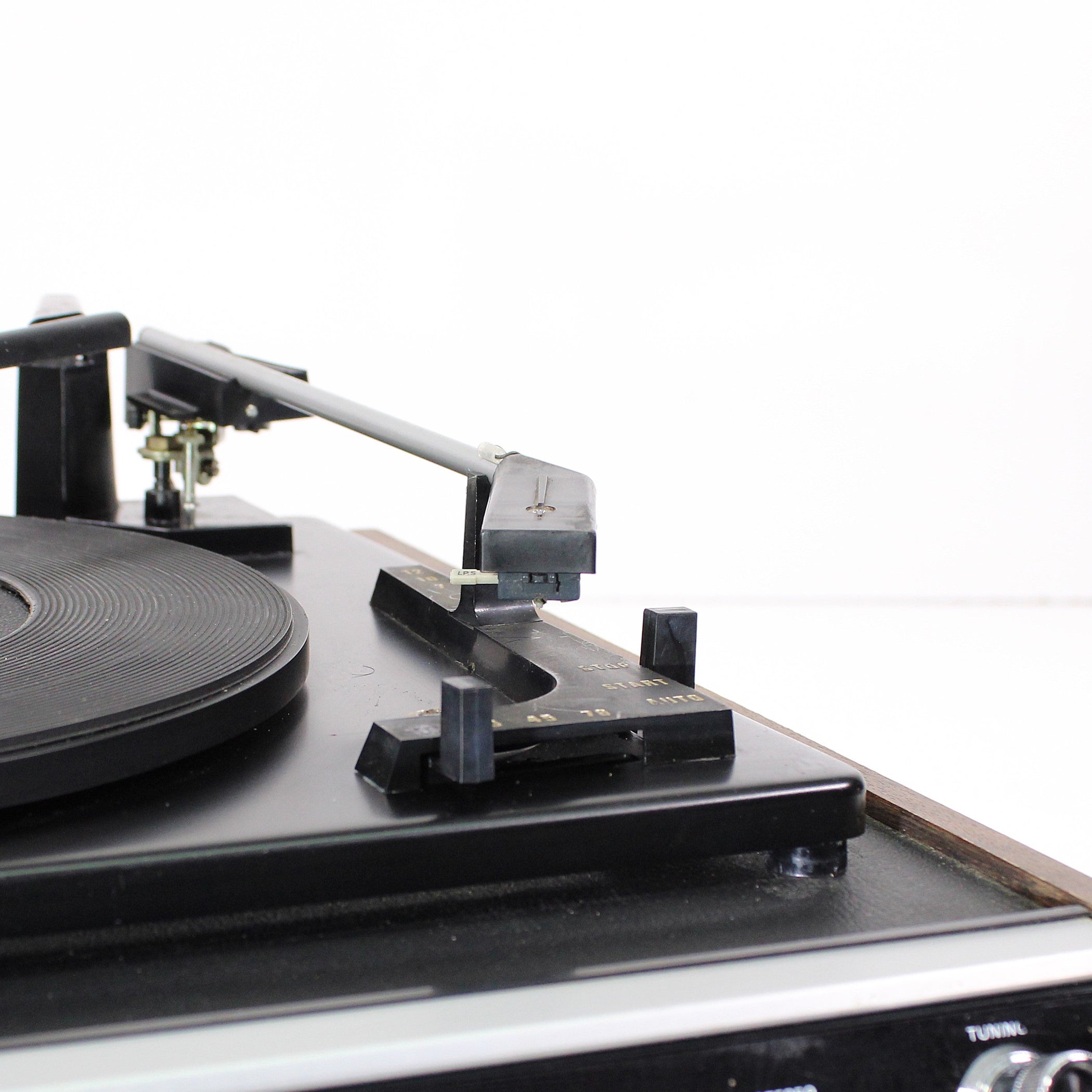 Soundesign 4764 AM FM Stereo Multiplex System Turntable with 8 Track P ...