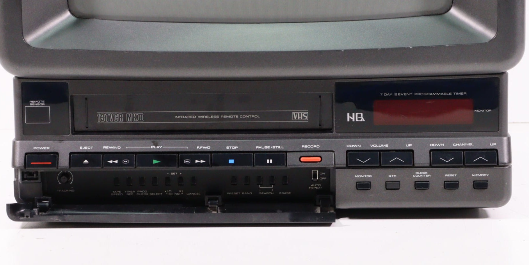 Symphonic 13TVCR MK II Retro 13" CRT TV VCR Combo (VCR WON'T PLAY OR E