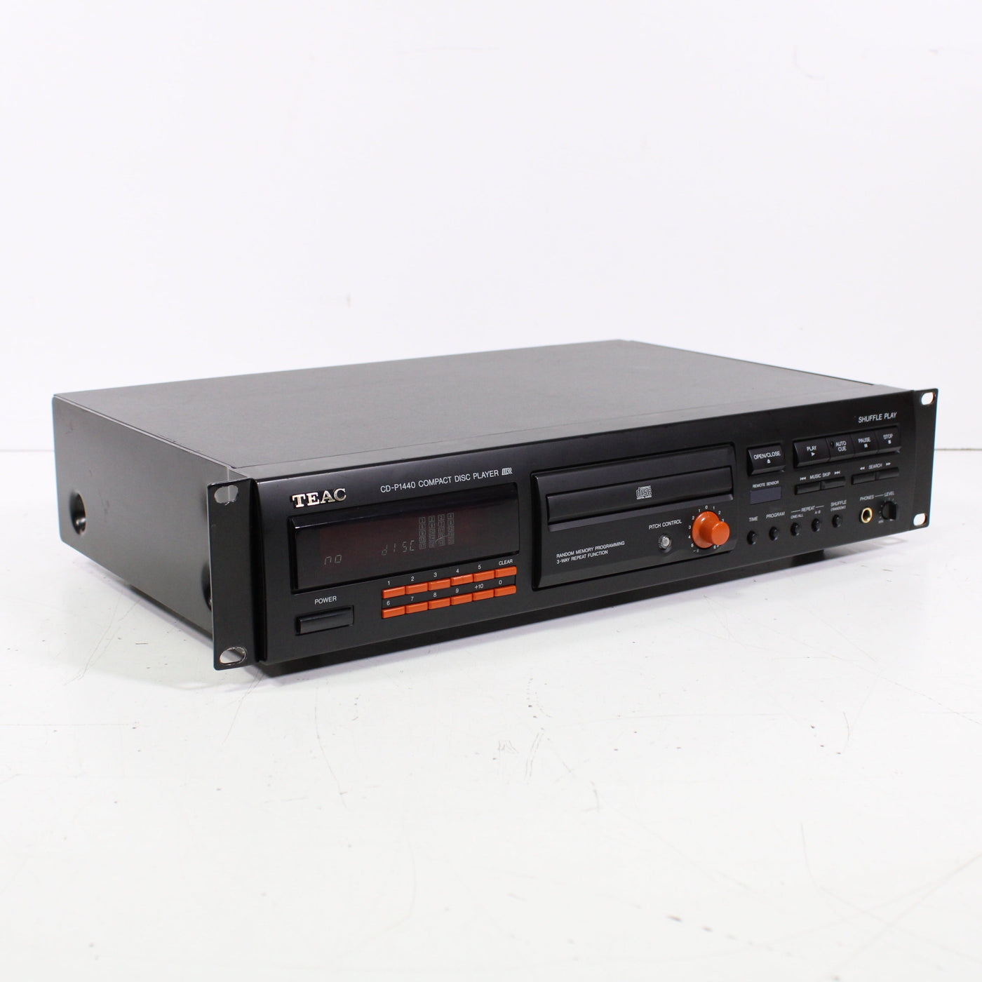 Teac CD-P1440 Single Compact Disc CD Player Rack-Mountable (1999 ...