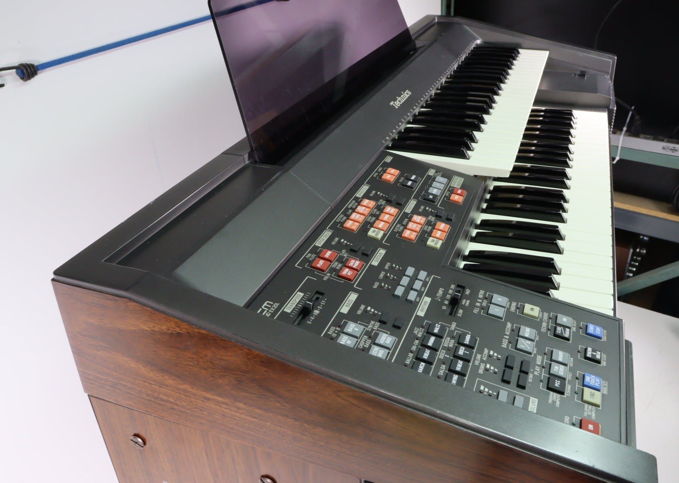 Technics SX-EX20L PCM Sound Vintage Electronic Organ Piano with Plush ...