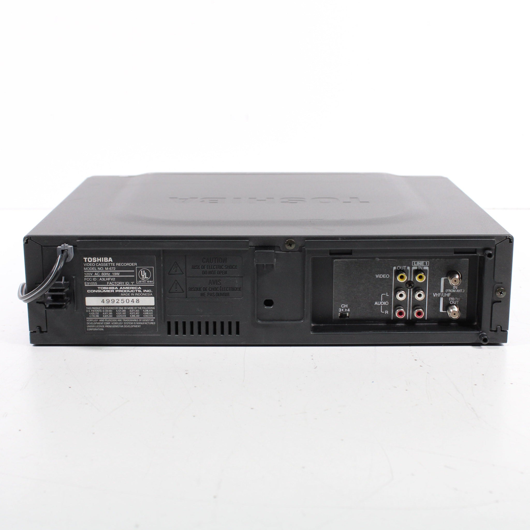 Toshiba M-672 4-Head Hi-Fi Stereo VCR VHS Player and Recorder