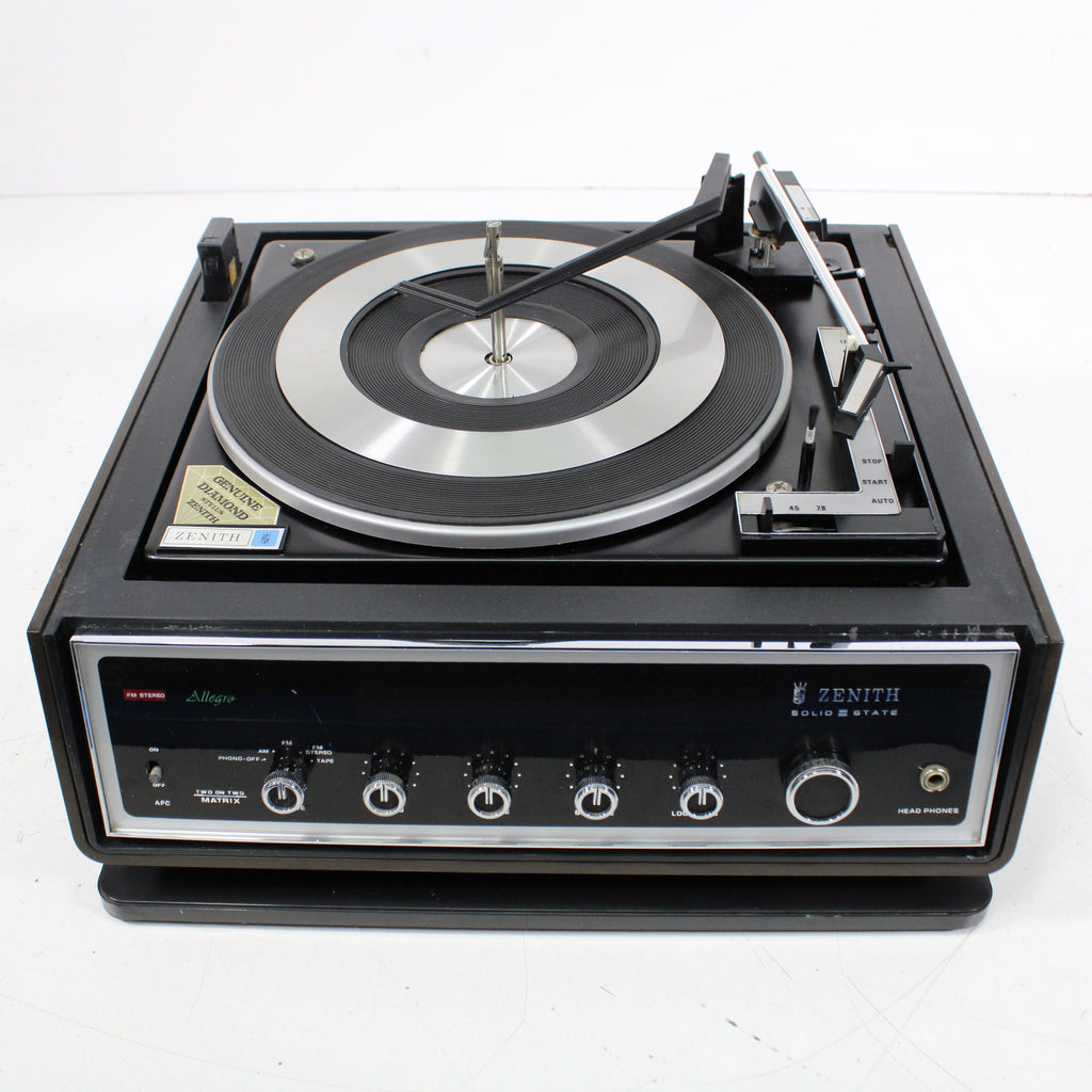 Zenith Allegro F584W 3-Speed Turntable FM Stereo System