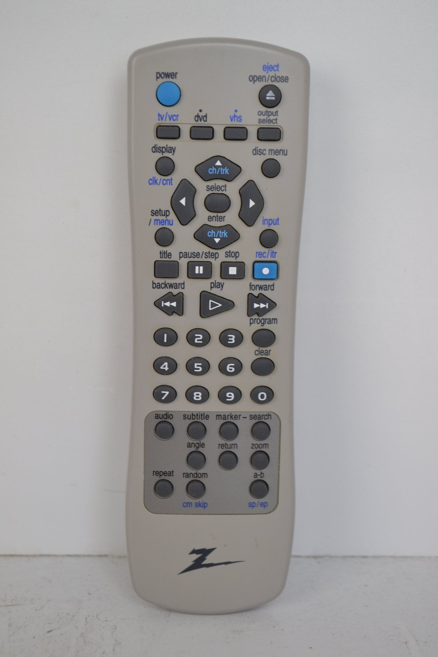 Zenith XBV243 VCR DVD VHS Combo Player (2002) — SpenCertified