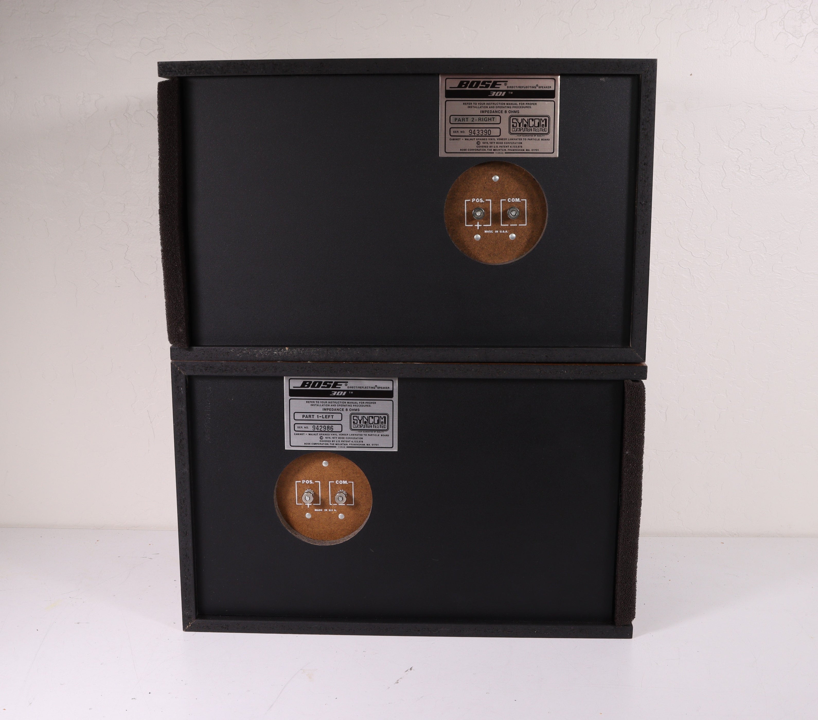 Bose 301 Direct Reflecting Small Bookshelf Speaker Pair — SpenCertified